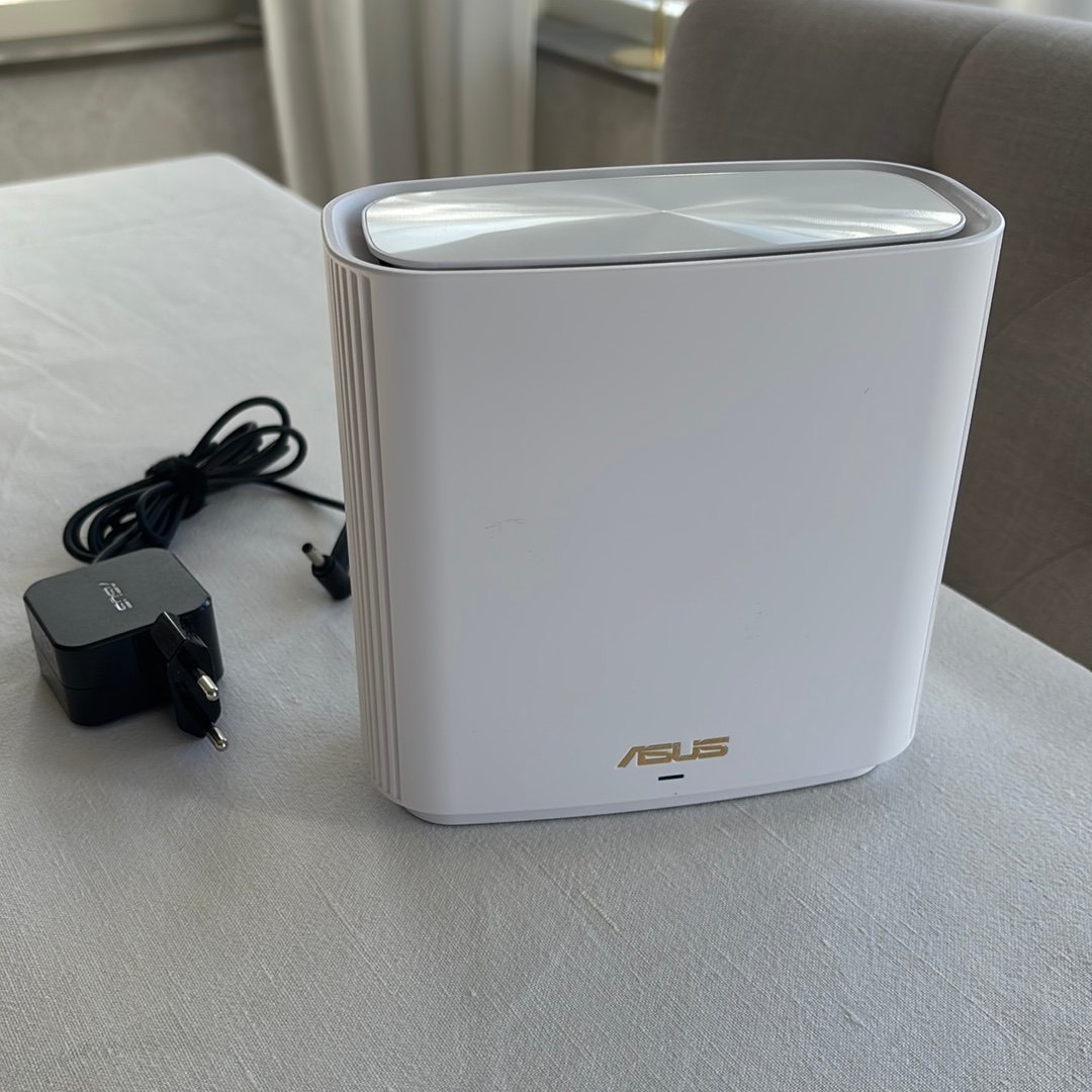 Se produkter som liknar Asus AX6600 XT8 Mesh-enhet på Tradera (697623300)