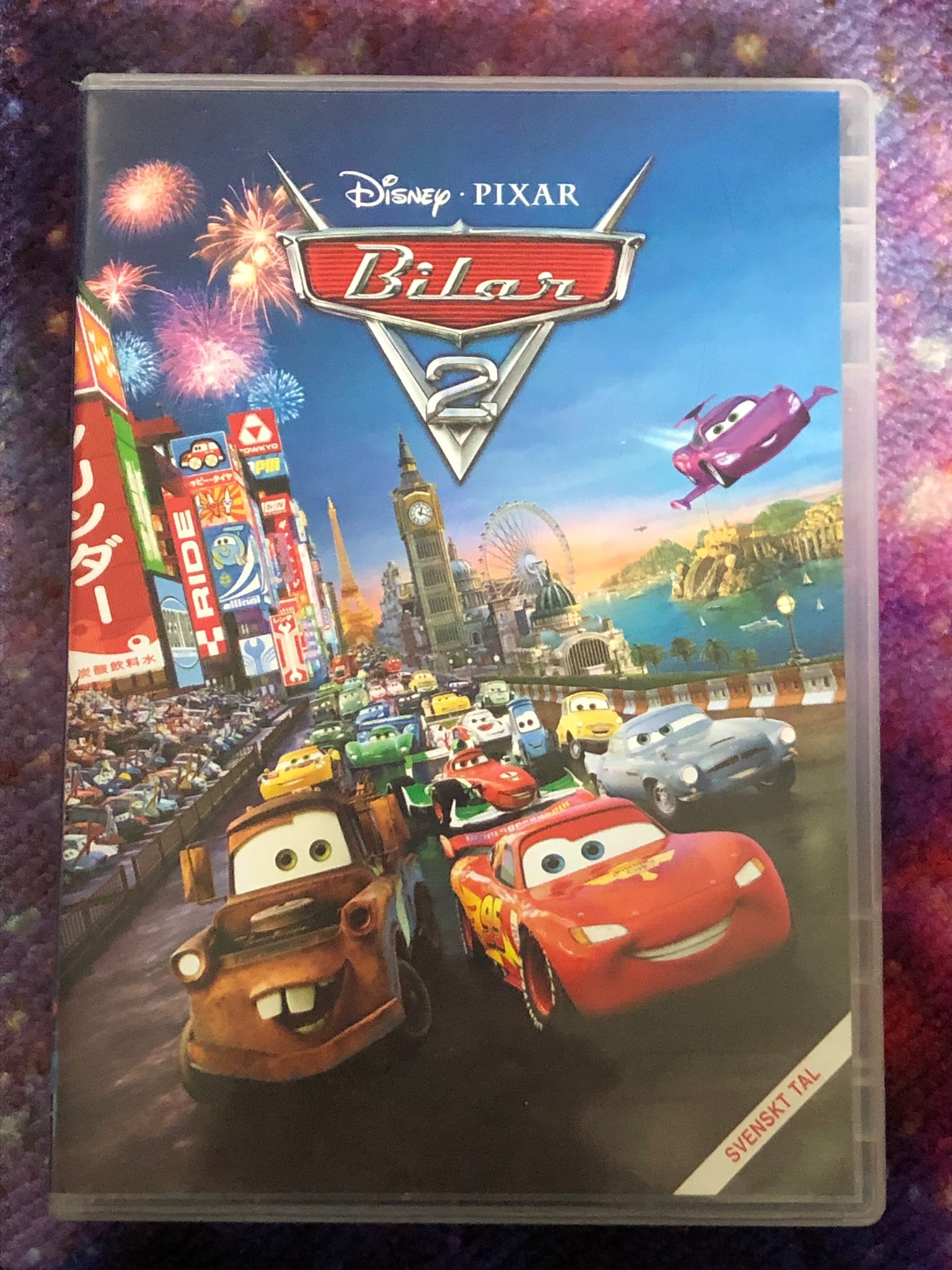 Bilar 2 Pixar, svenska DVD, fint skick | Köp på Tradera (557740819)
