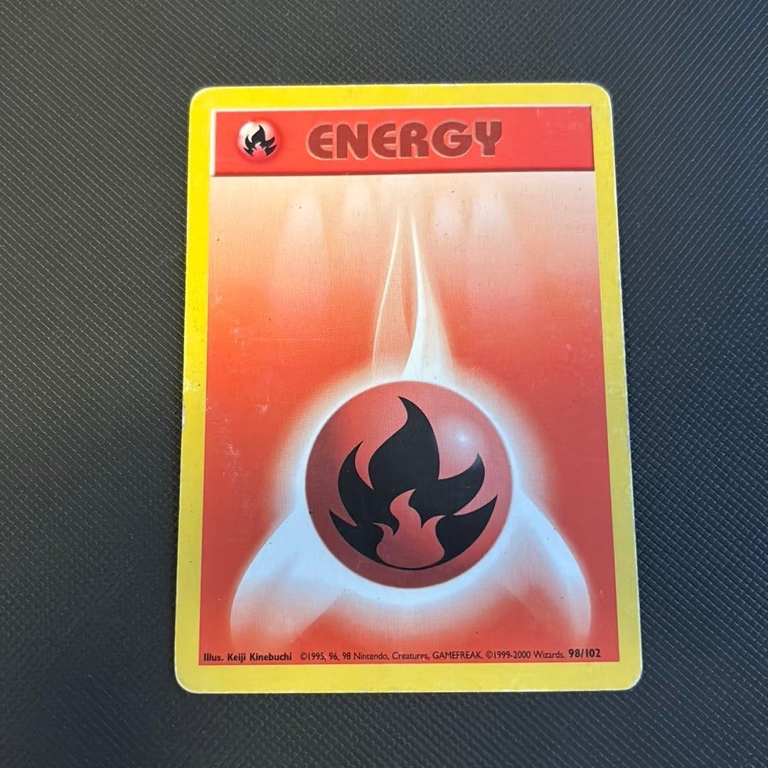 Pokémon - Fire Energy - 98/102 | Köp på Tradera (711826836)
