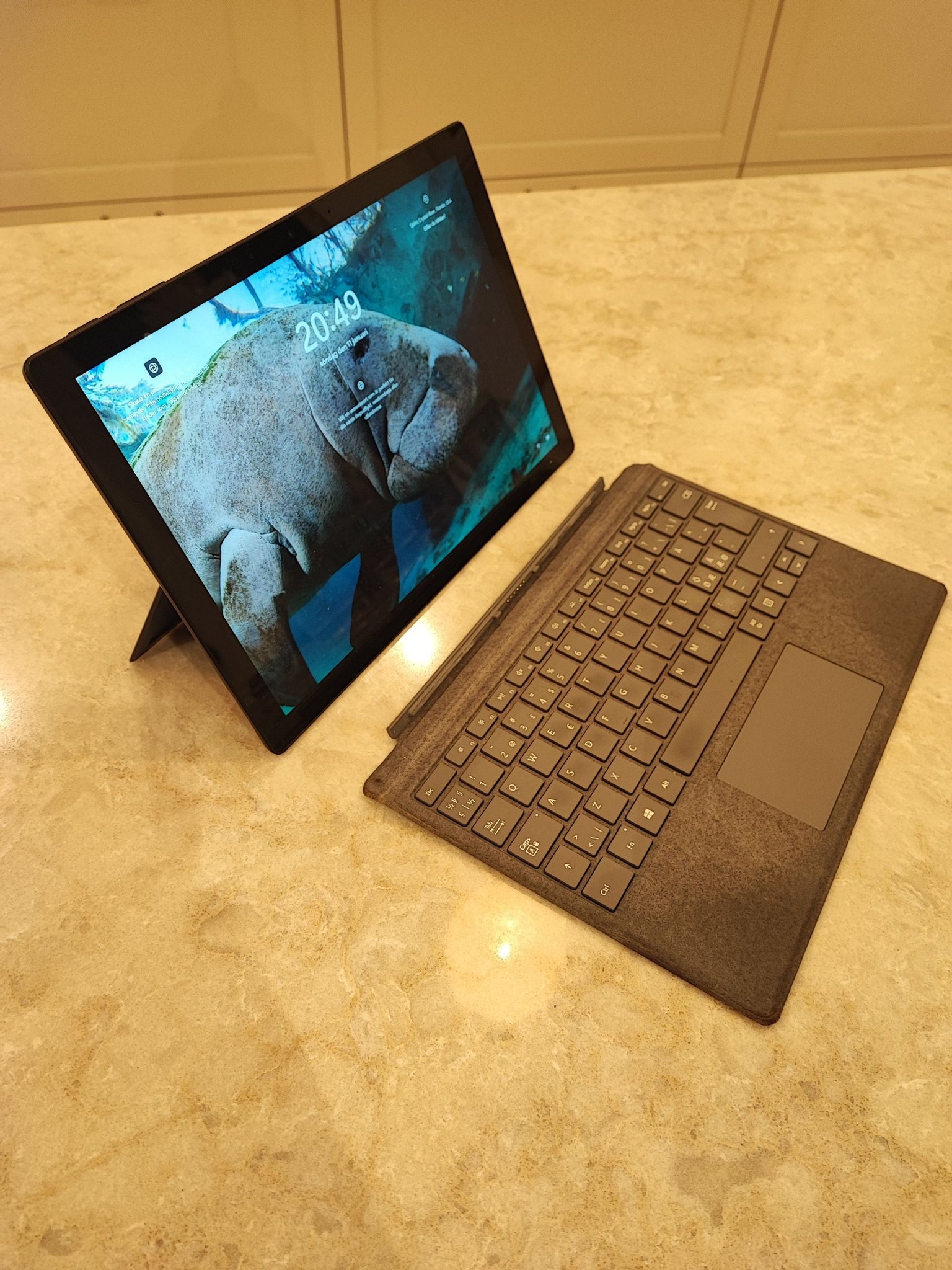 Microsoft Surface Pro 7 2 in 1 PC | Köp på Tradera (711317737)