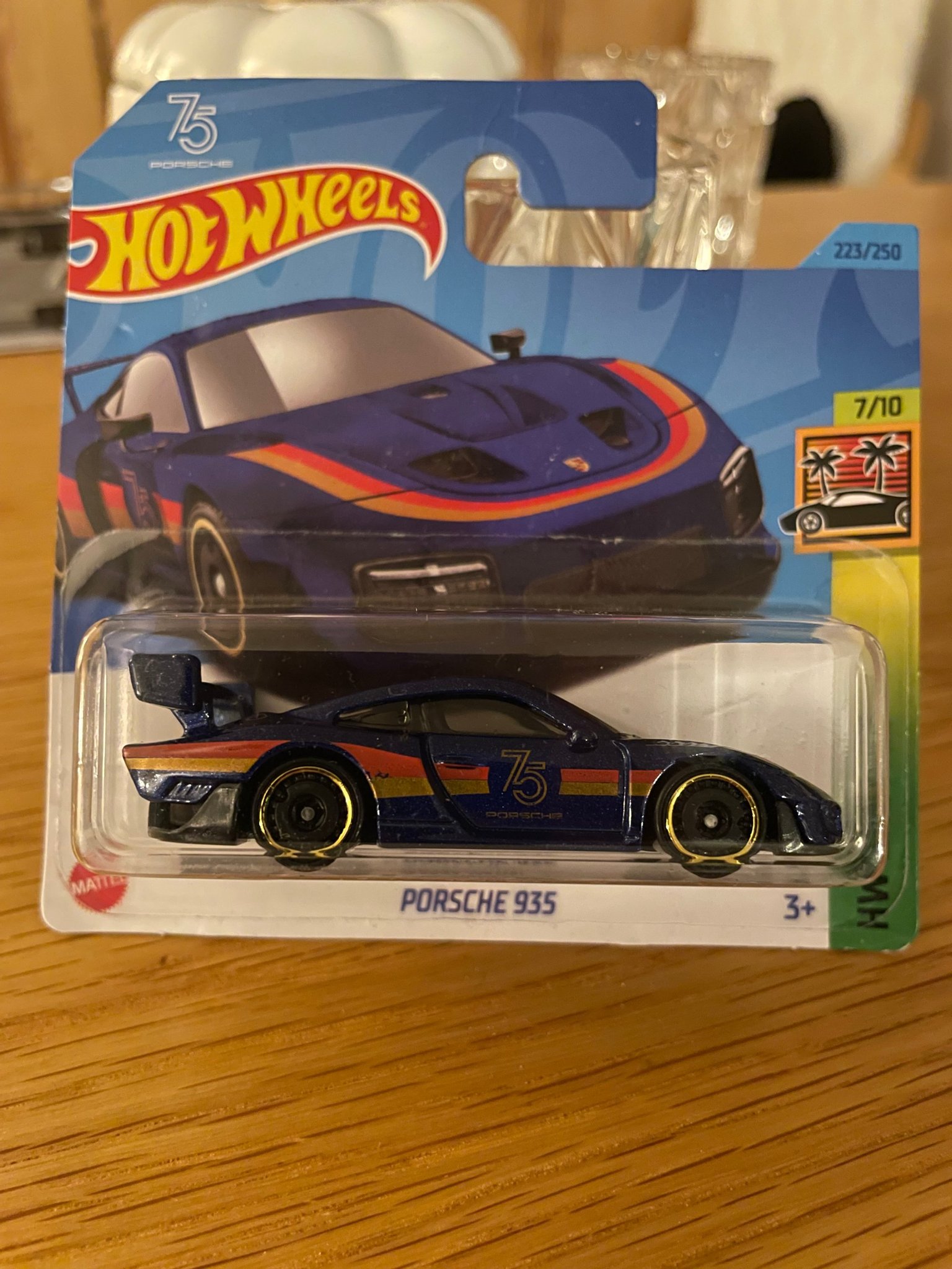 Se produkter som liknar Hot Wheels Porsche 935 på Tradera (695053467)