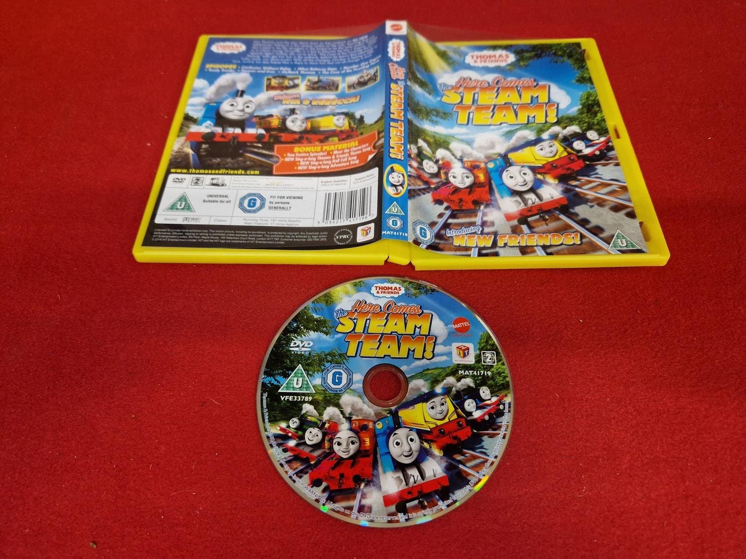 THOMAS & FRIENDS HERE COMES STE.. | Köp från game-world på Tradera ...