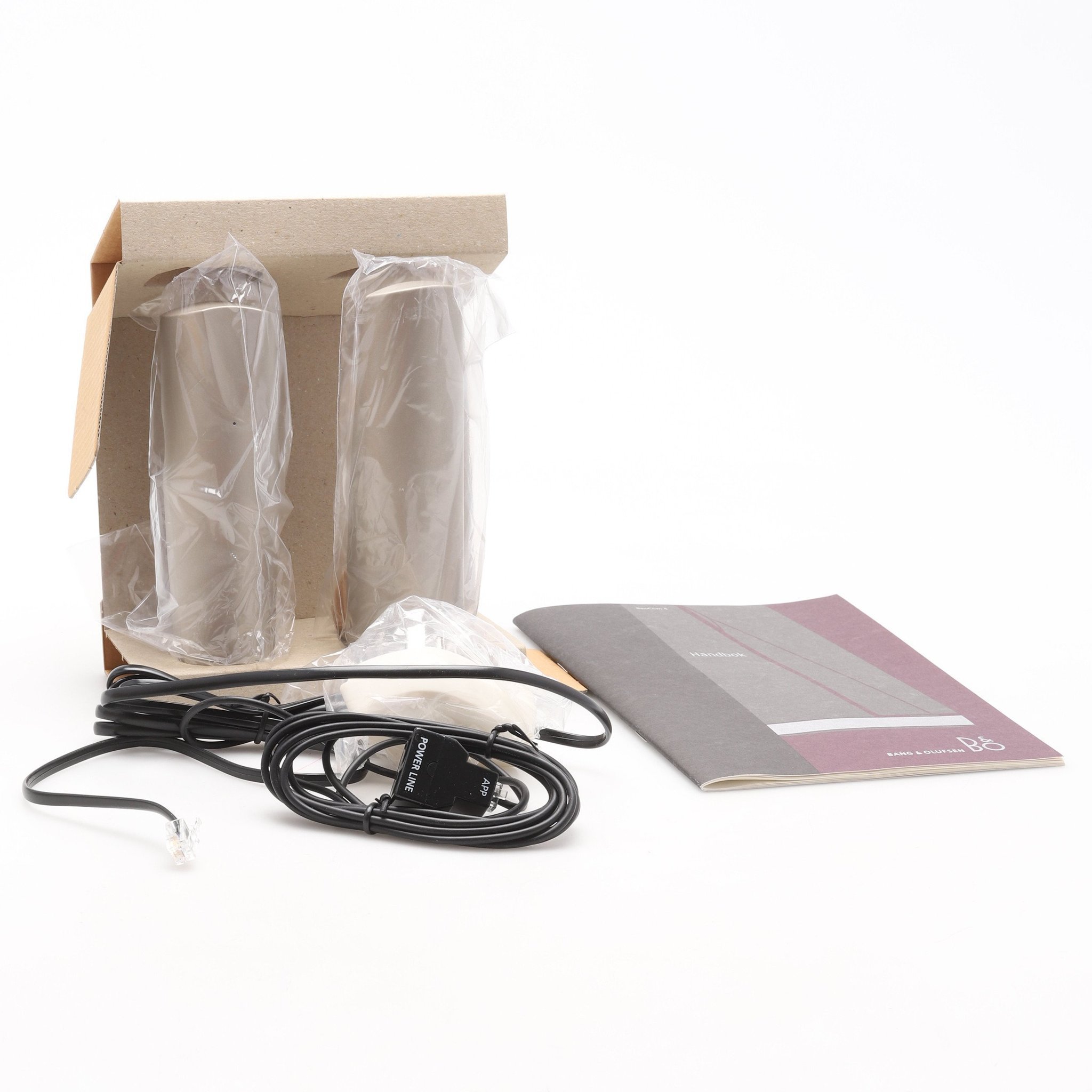 Se produkter som liknar BANG & OLUFSEN BeoCom 4 på Tradera (636331115)