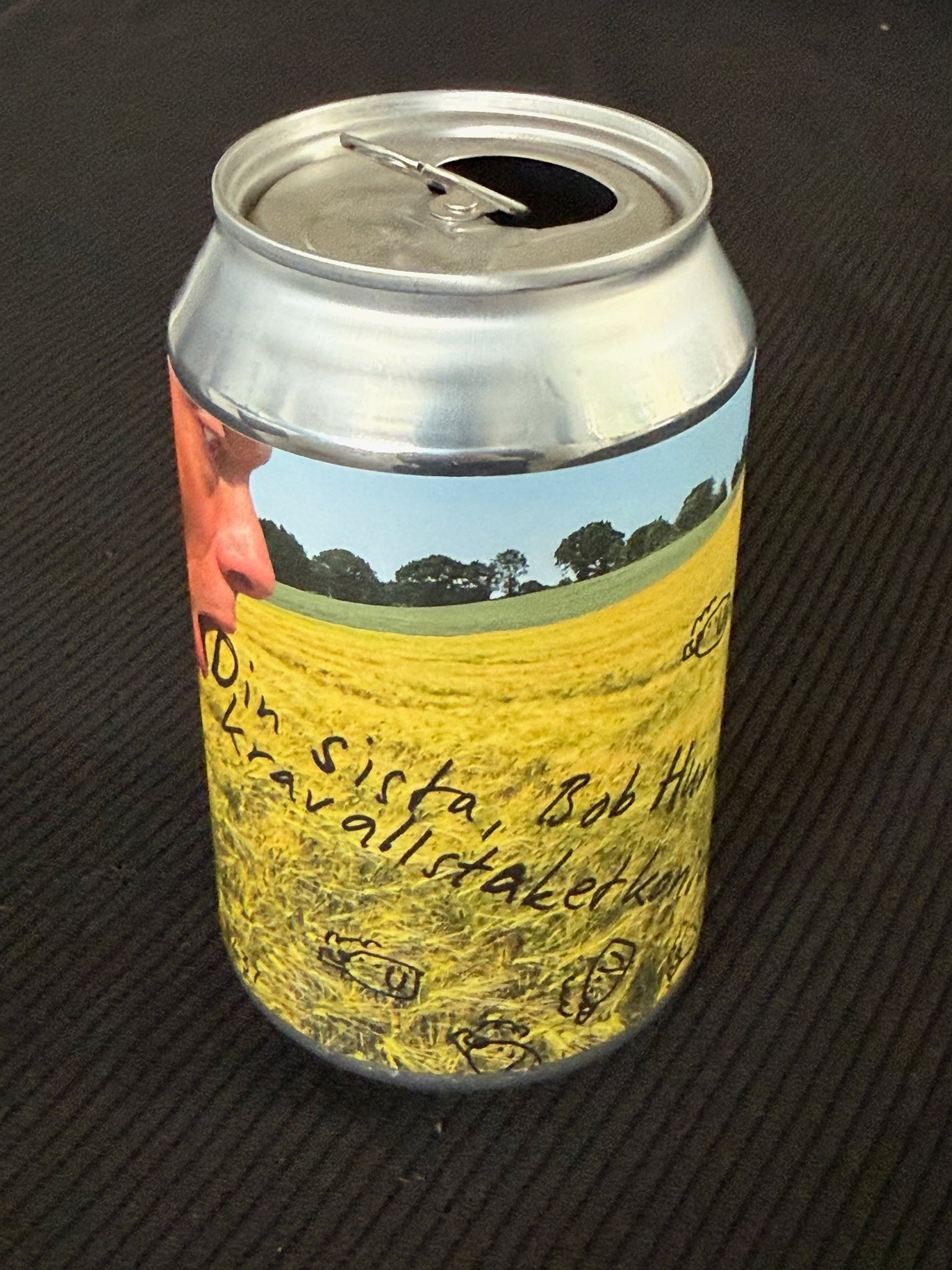 Bob Hund ölburk "Din sista bob hund-öl" Slutsce.. | Köp på Tradera ...