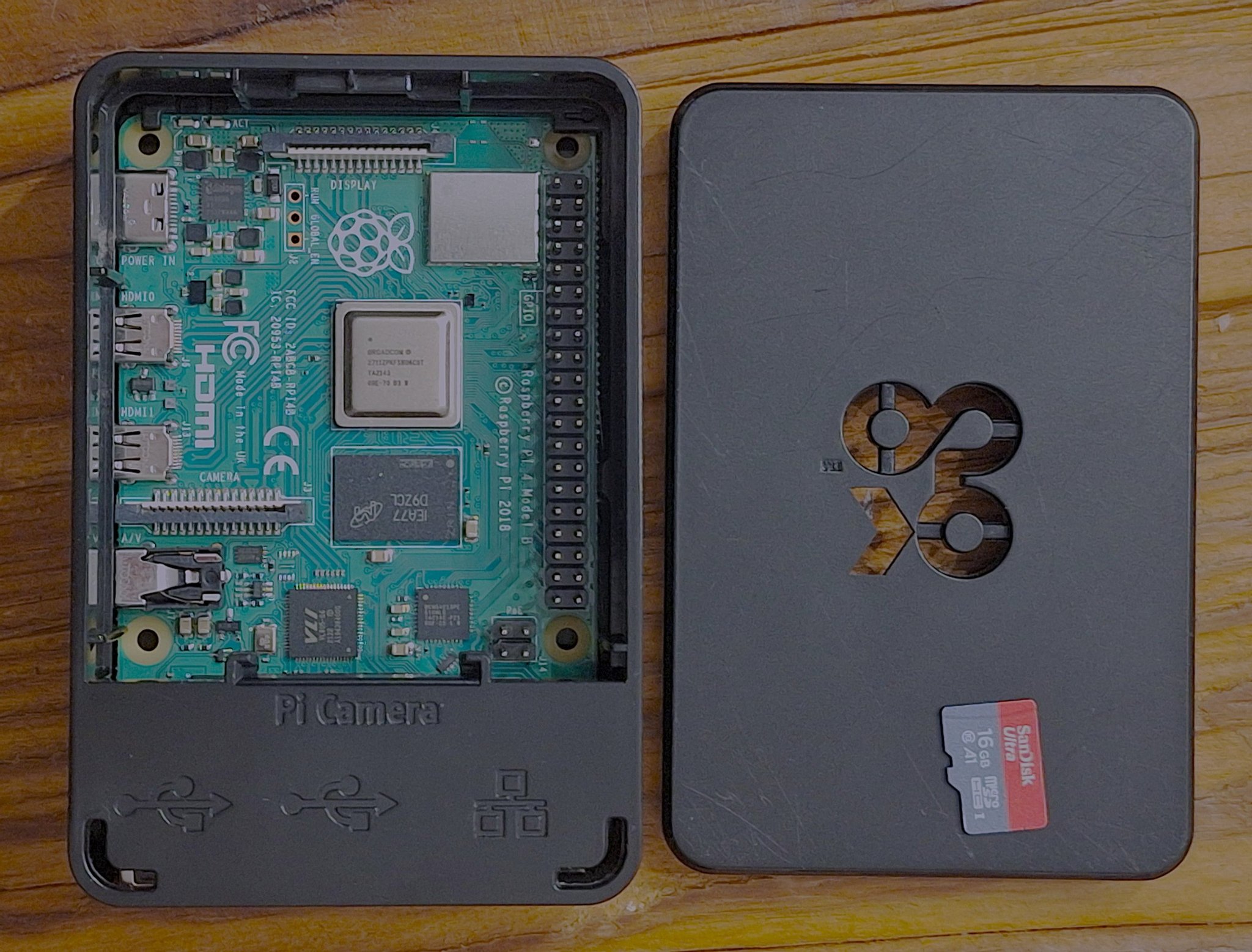 Raspberry Pi 4 Model B 4GB RAM, 16GB SD | Köp på Tradera (712409917)