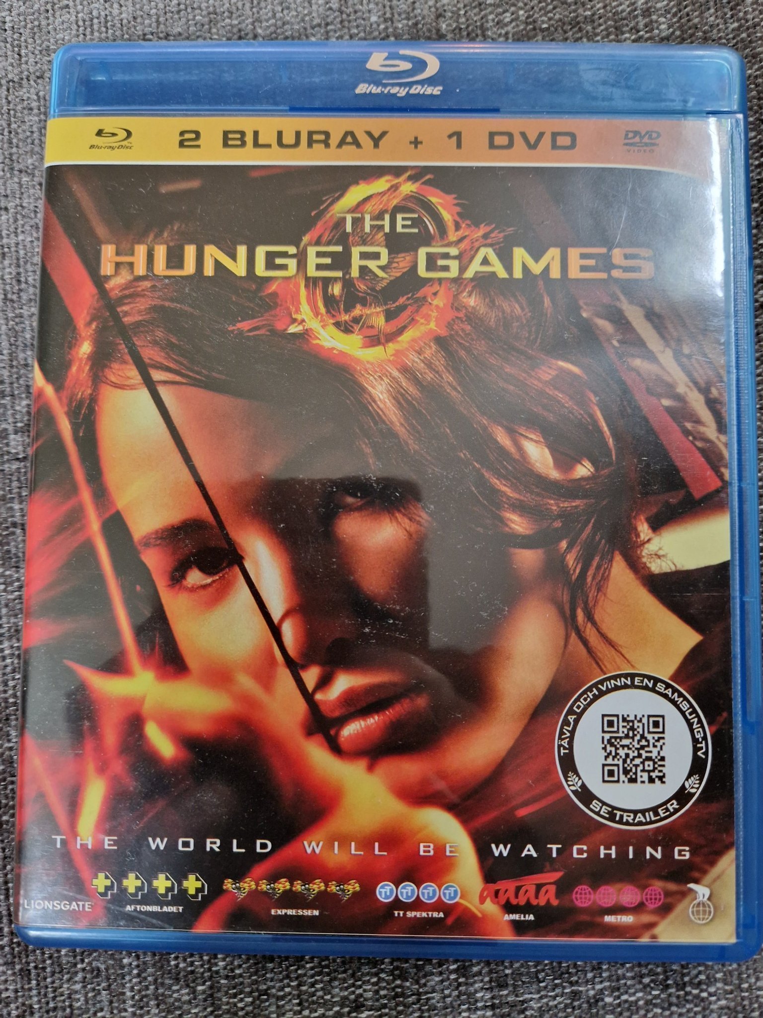 The Hunger Games (2 Disc Blu-ray + DVD) | Köp på Tradera (712956372)