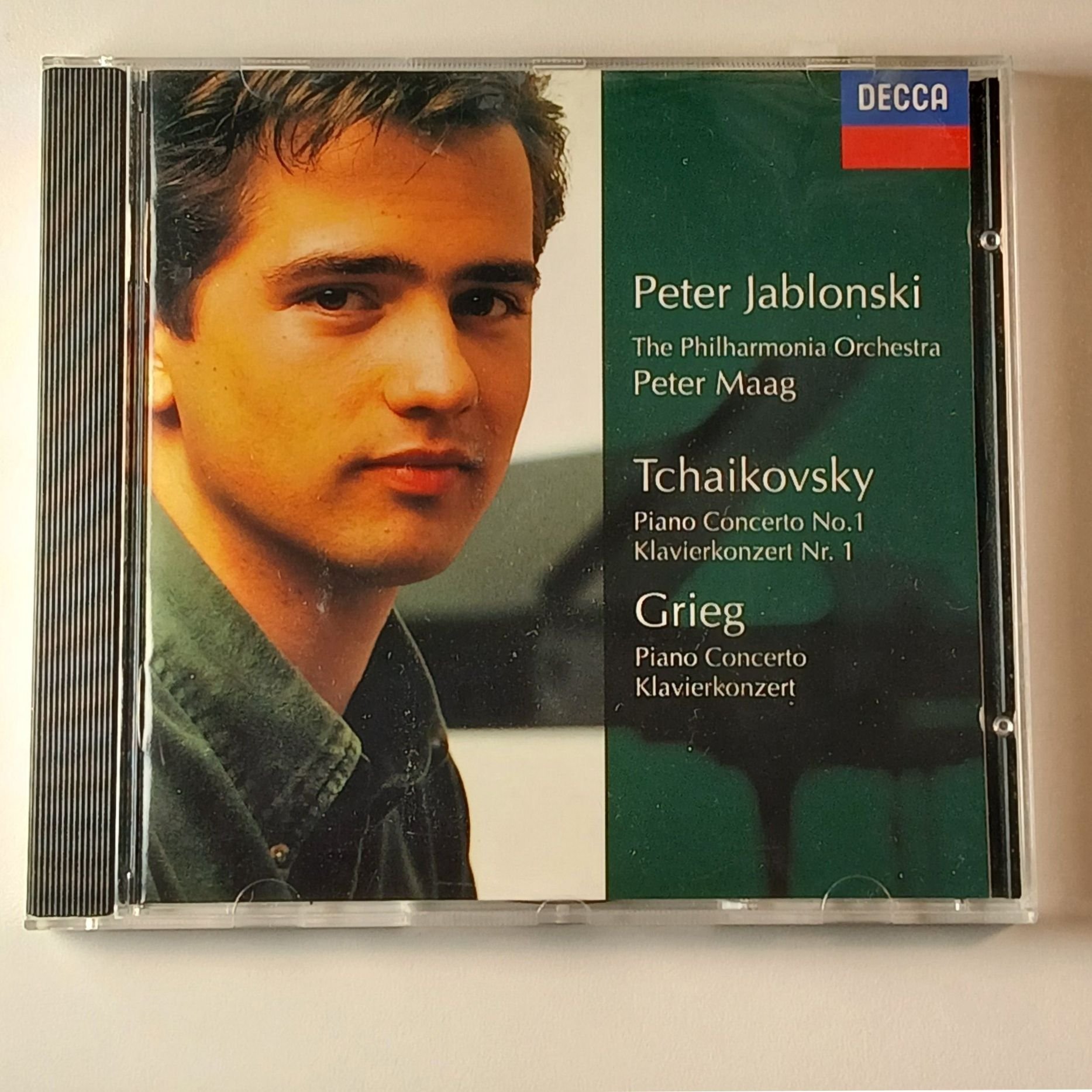 Se produkter som liknar Peter Jablonski - Tchaikovsky.. på Tradera (696452079)
