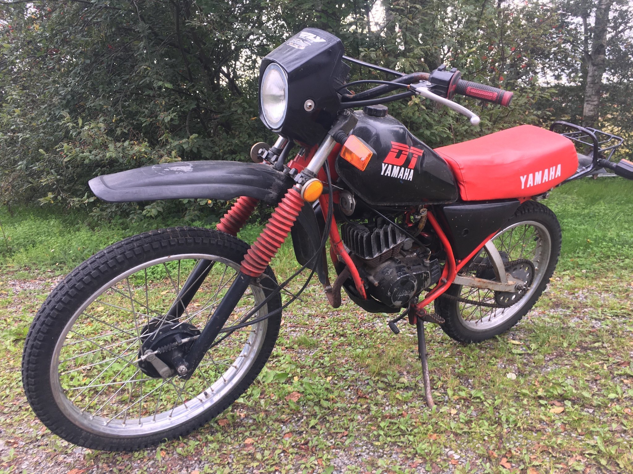 Se produkter som liknar Yamaha DT50MX på Tradera (488424724)