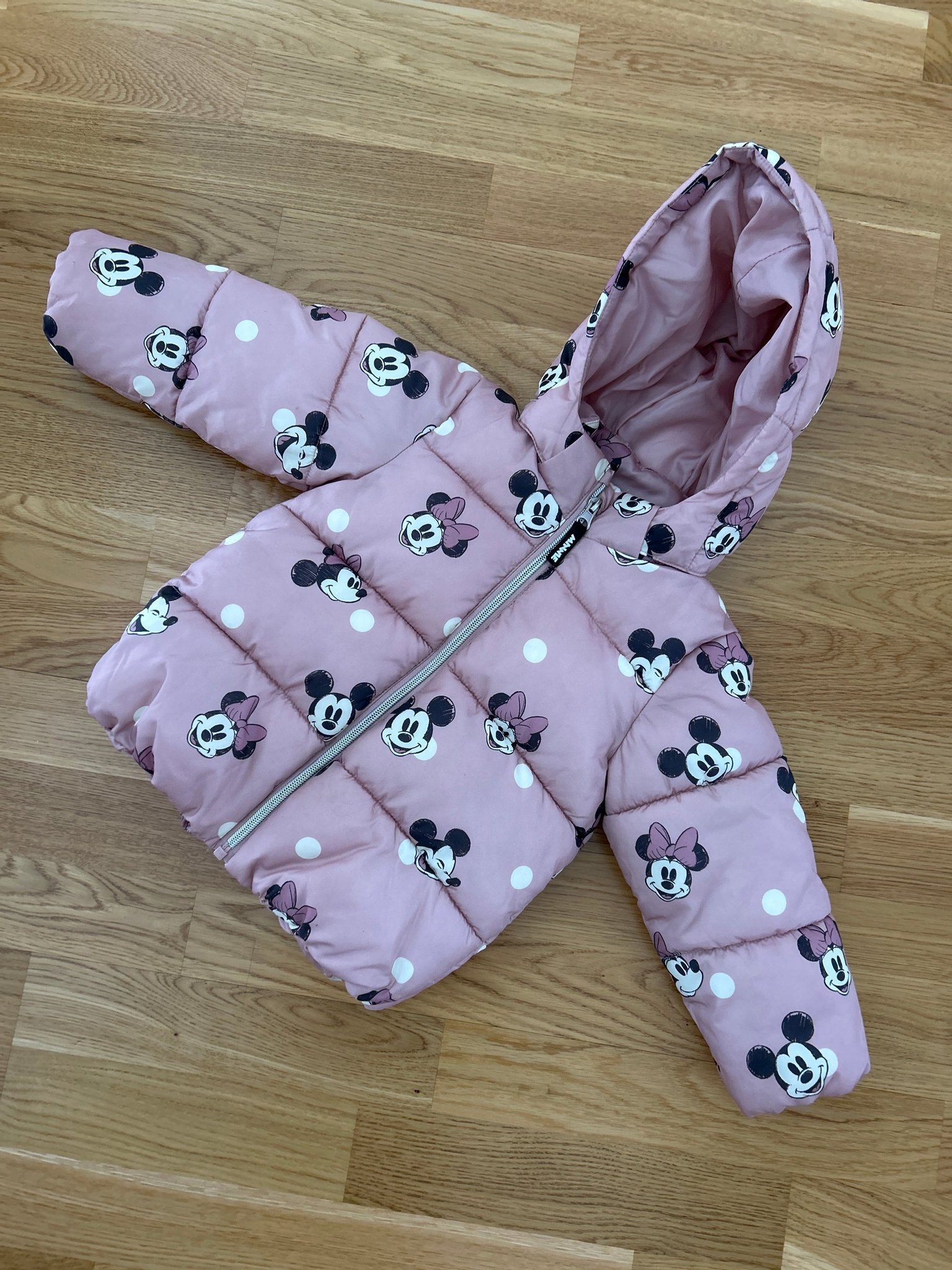 Disney rosa jacka täckjacka stl 92 H&M Minnie, .. | Köp på Tradera ...