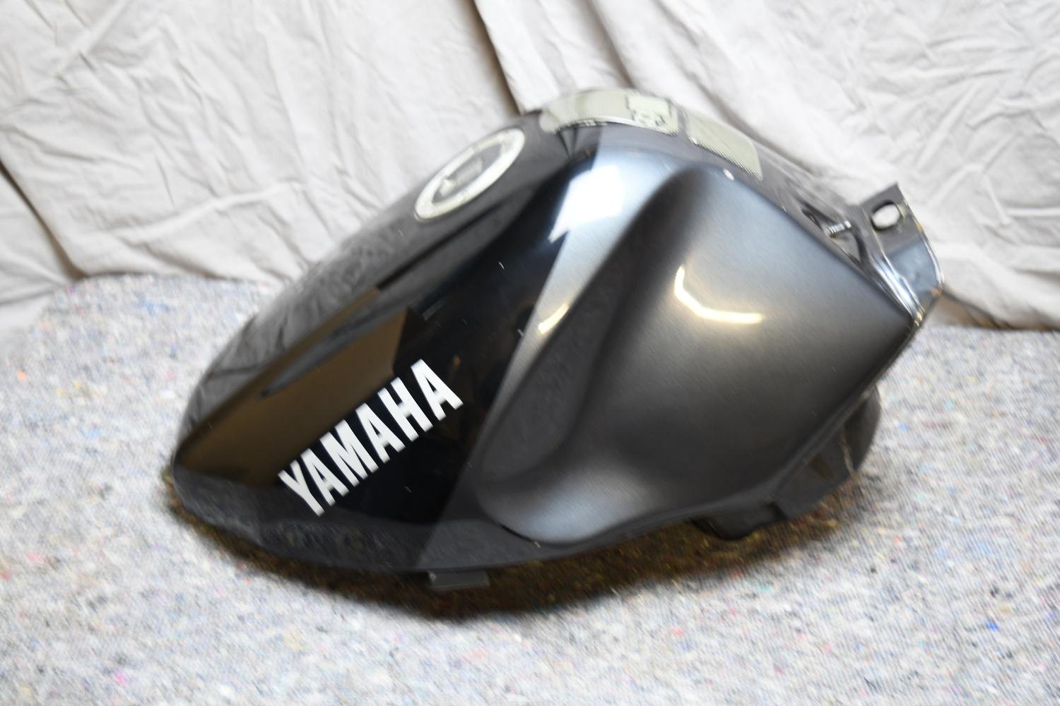 Yamaha FZR1000 FZR 1000 TANK | Köp från DH-Performance på Tradera ...