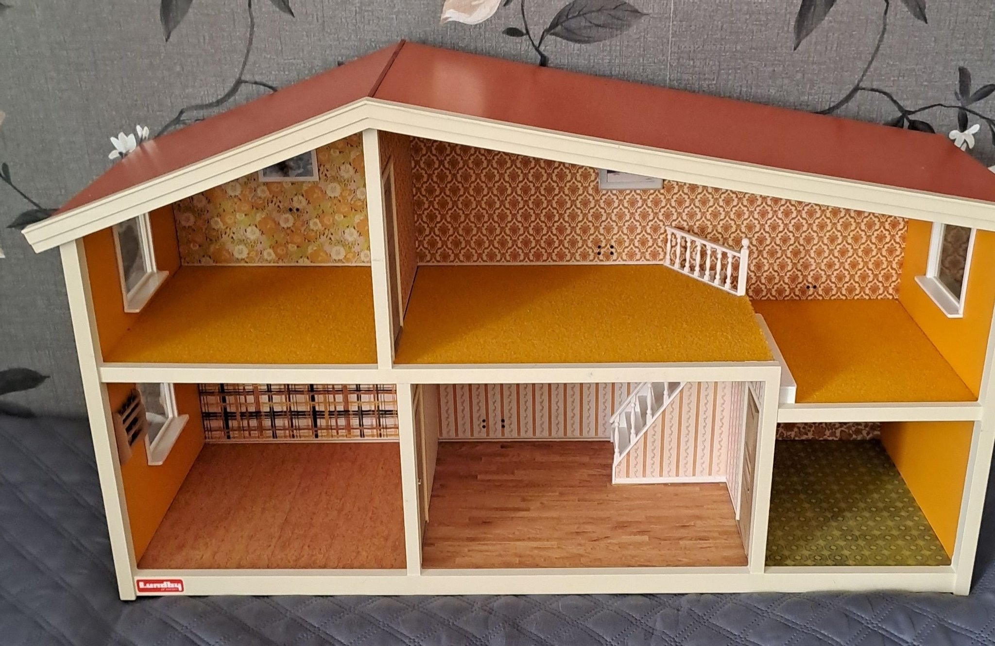 Lundby dockskåp dockhus Göteborg design Börnfel.. | Köp på Tradera ...