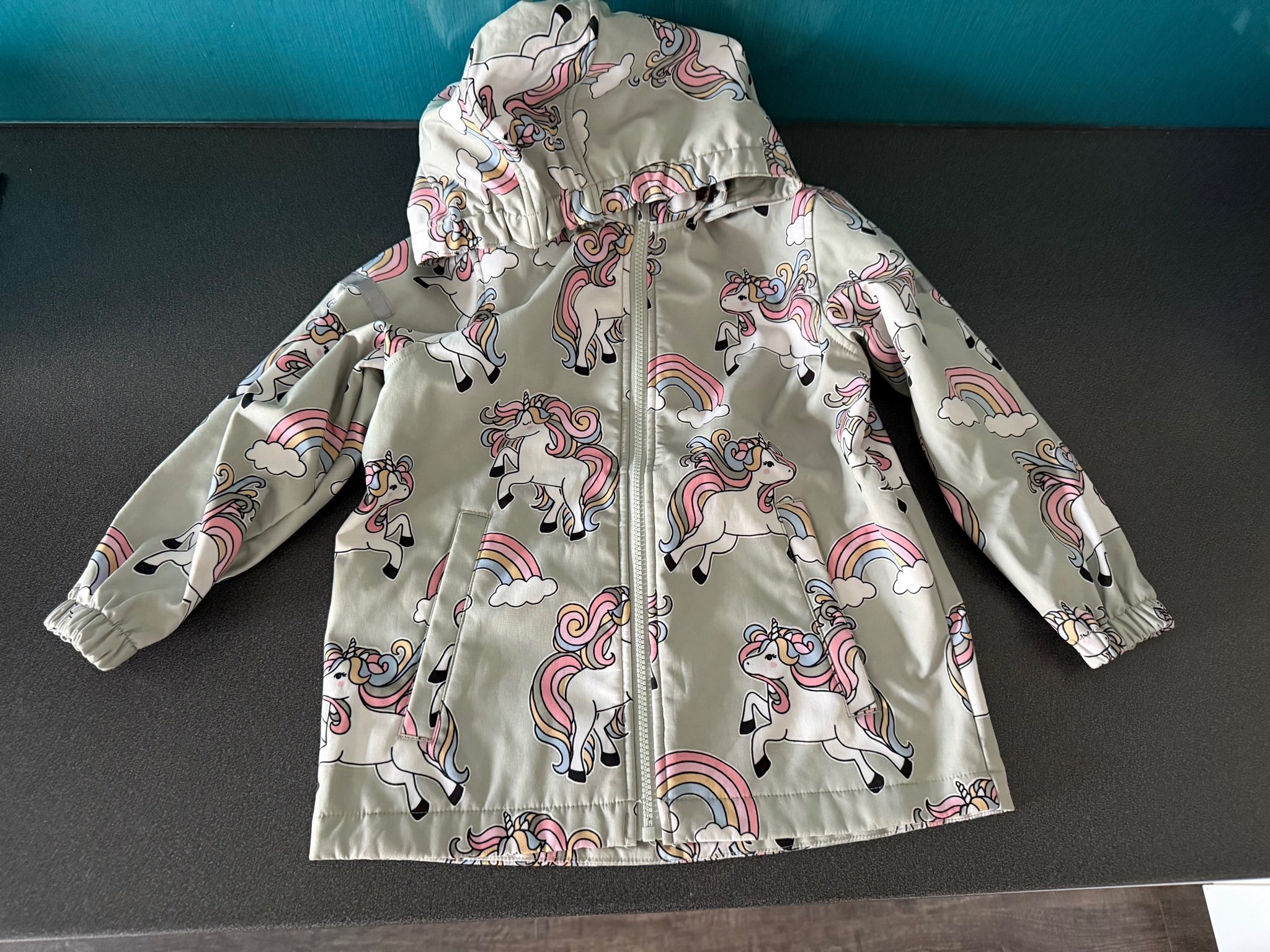 Se produkter som liknar FIX softshell jacka med unico.. på Tradera ...