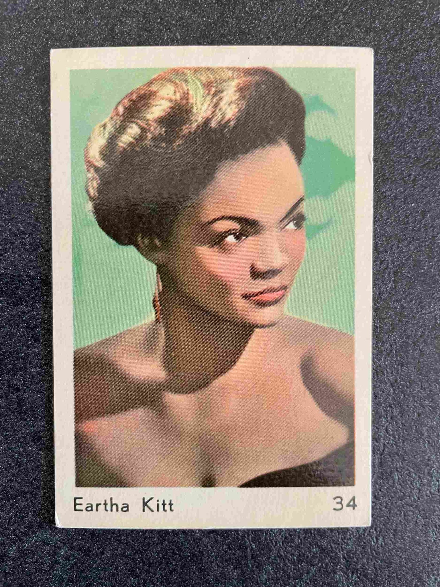 # 34 . EARTHA KITT - STÖRRE HOLLÄNDSK SERIE - S.. | Köp på Tradera ...
