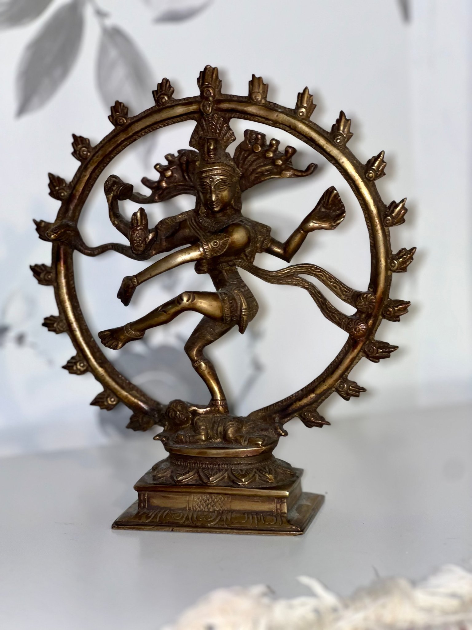 Se produkter som liknar SKULPTUR/DANSANDE SHIVA/sen 1.. på Tradera ...