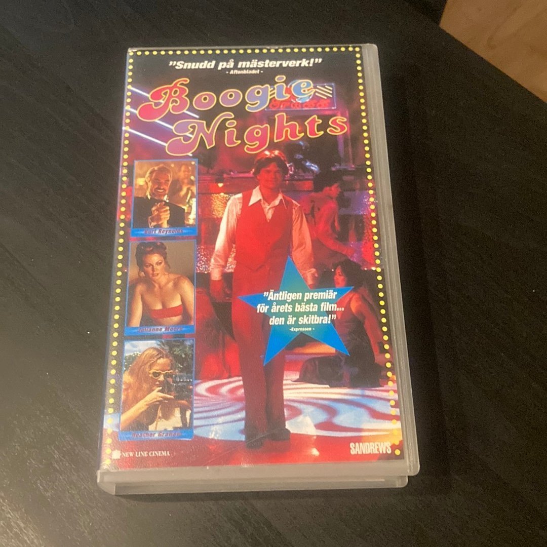 Boogie Nights VHS | Köp på Tradera (709309187)