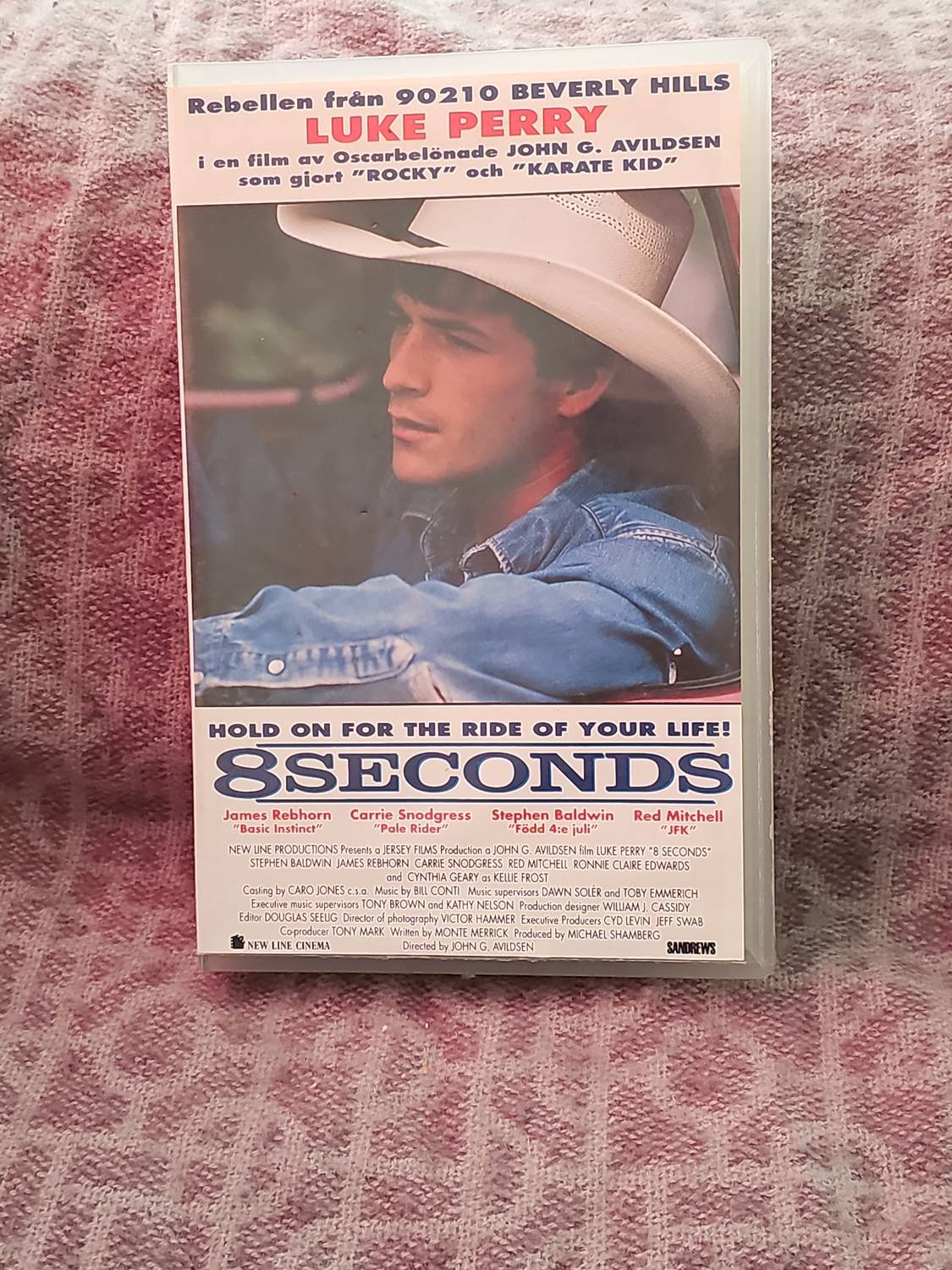 8 Seconds - Luke Perry VHS | Köp från SandsOfTime på Tradera (674075880)