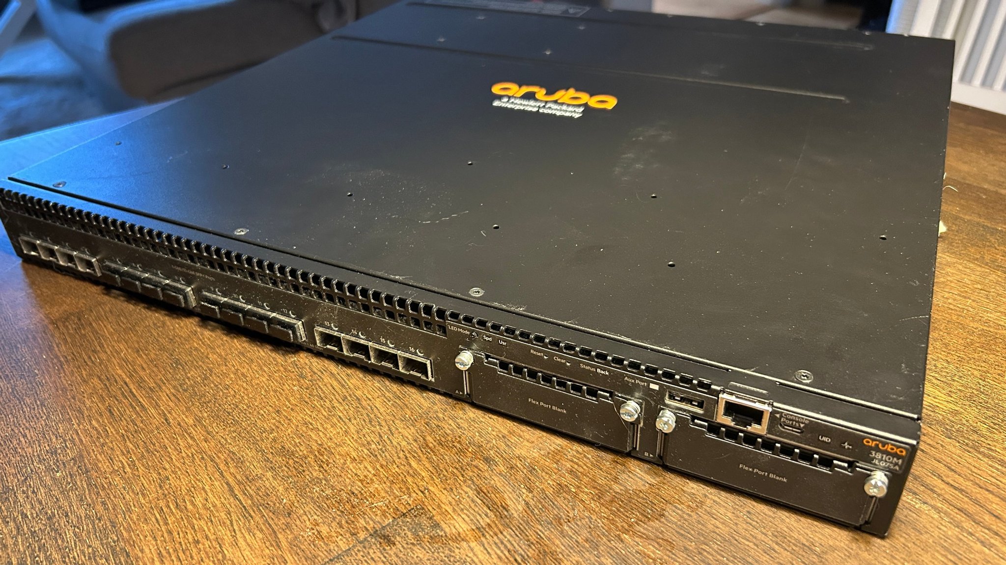 Aruba 3810M JL075A Switch | Köp på Tradera (698383737)