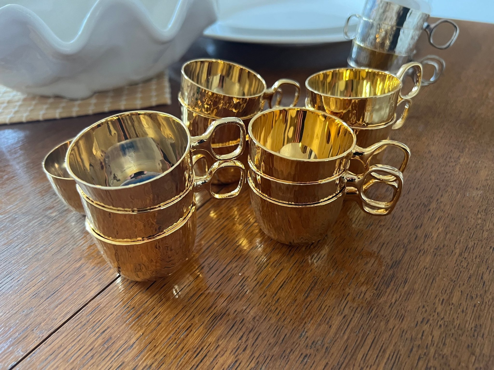 Se produkter som liknar Vackra espresso muggar av mäs.. på Tradera ...