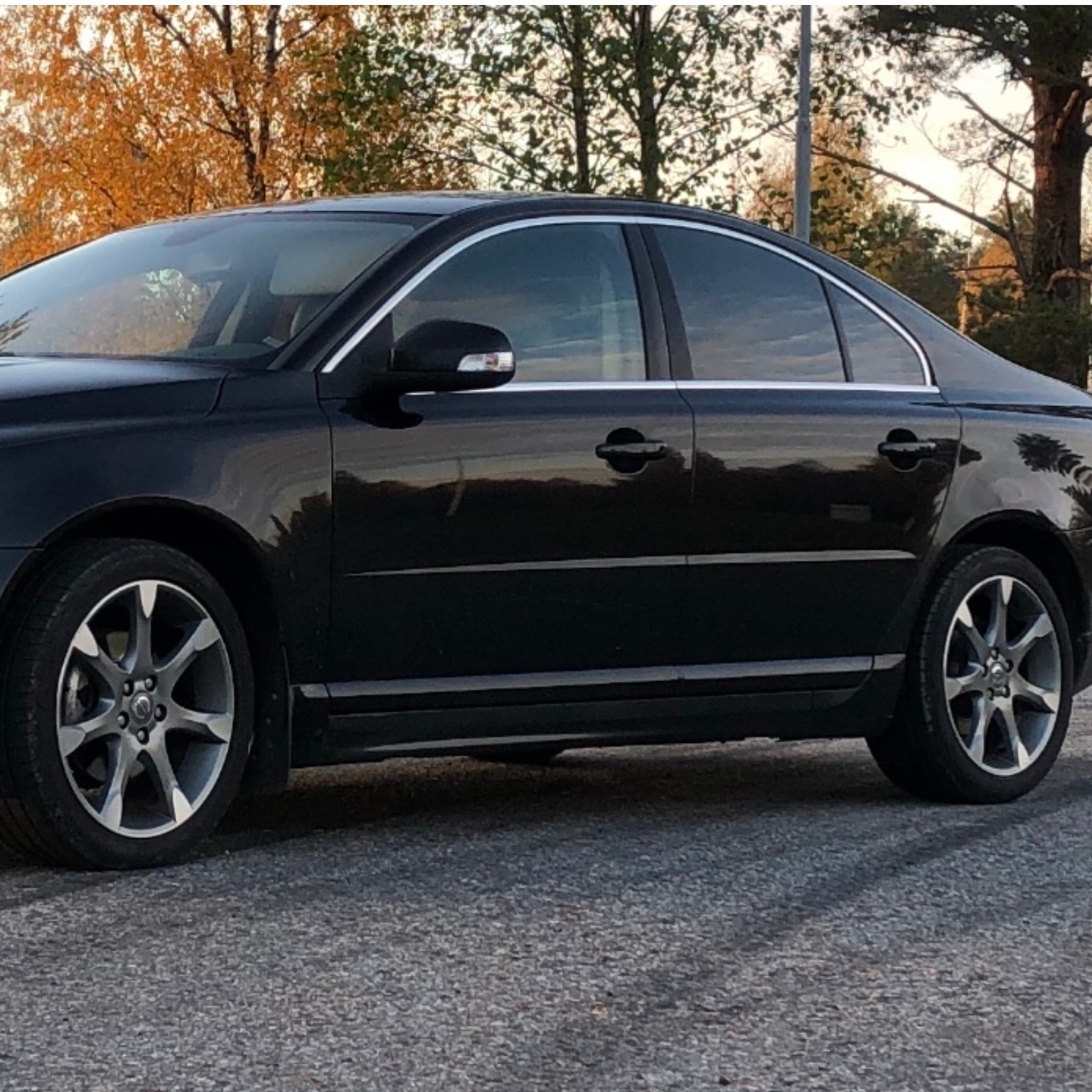 Volvo Fortuna Diamond Cut på sommardäck | Köp på Tradera (595205482)