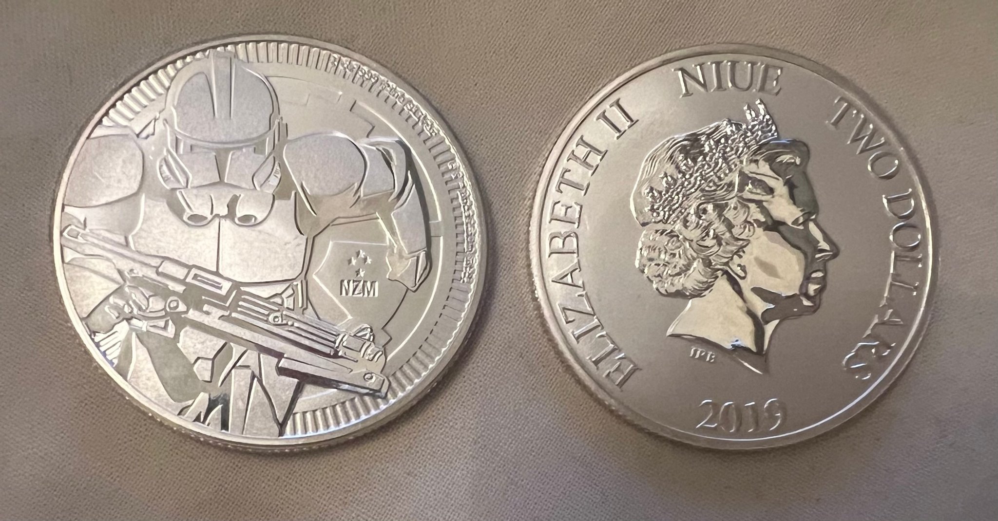 1 OZ SILVER MYNT STARWARS STARTROOPERS STAR TRO.. | Köp på Tradera ...