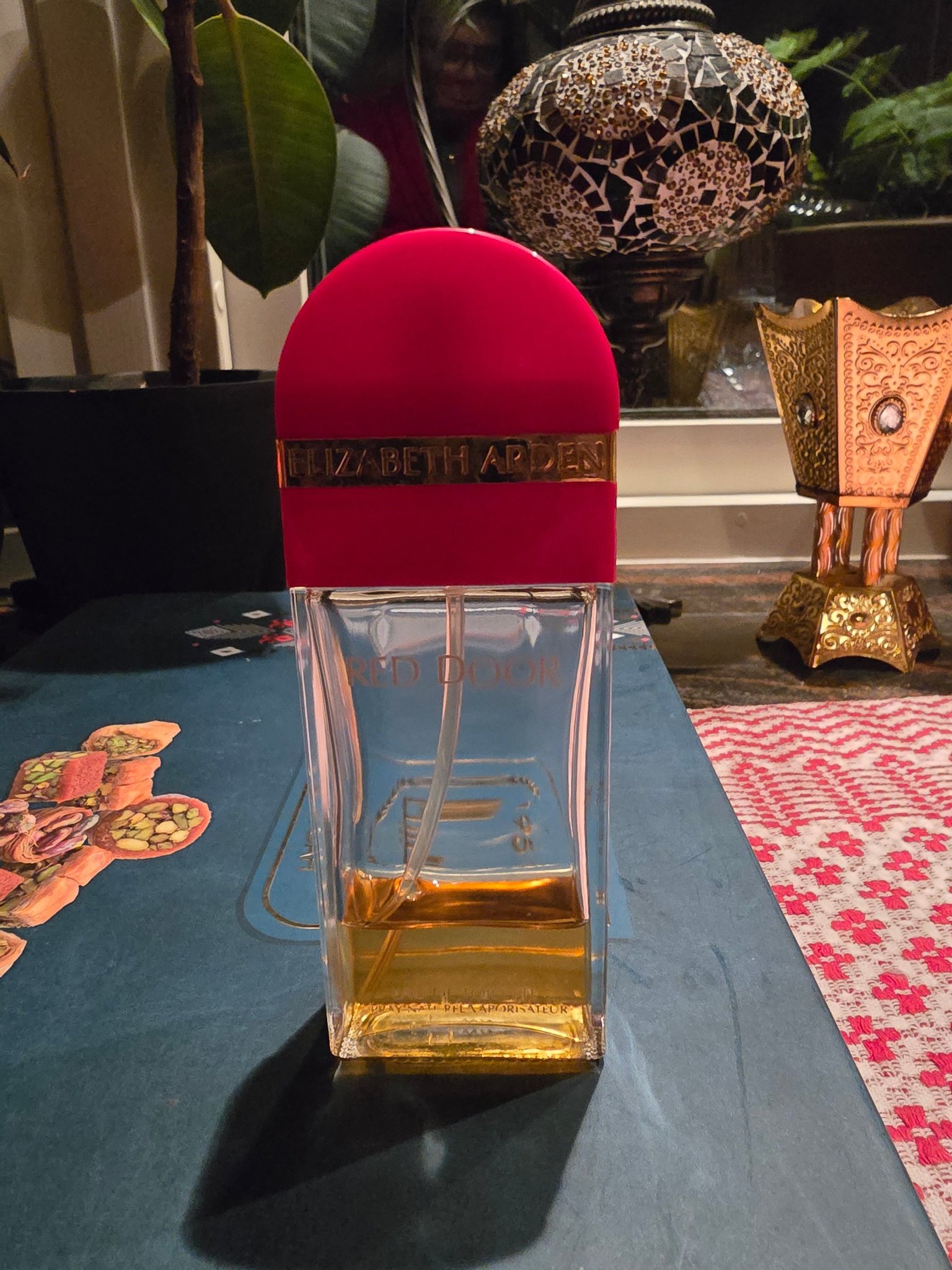 Elizabeth Arden Red Door Eau de Toilette 50ml | Köp på Tradera (713338816)