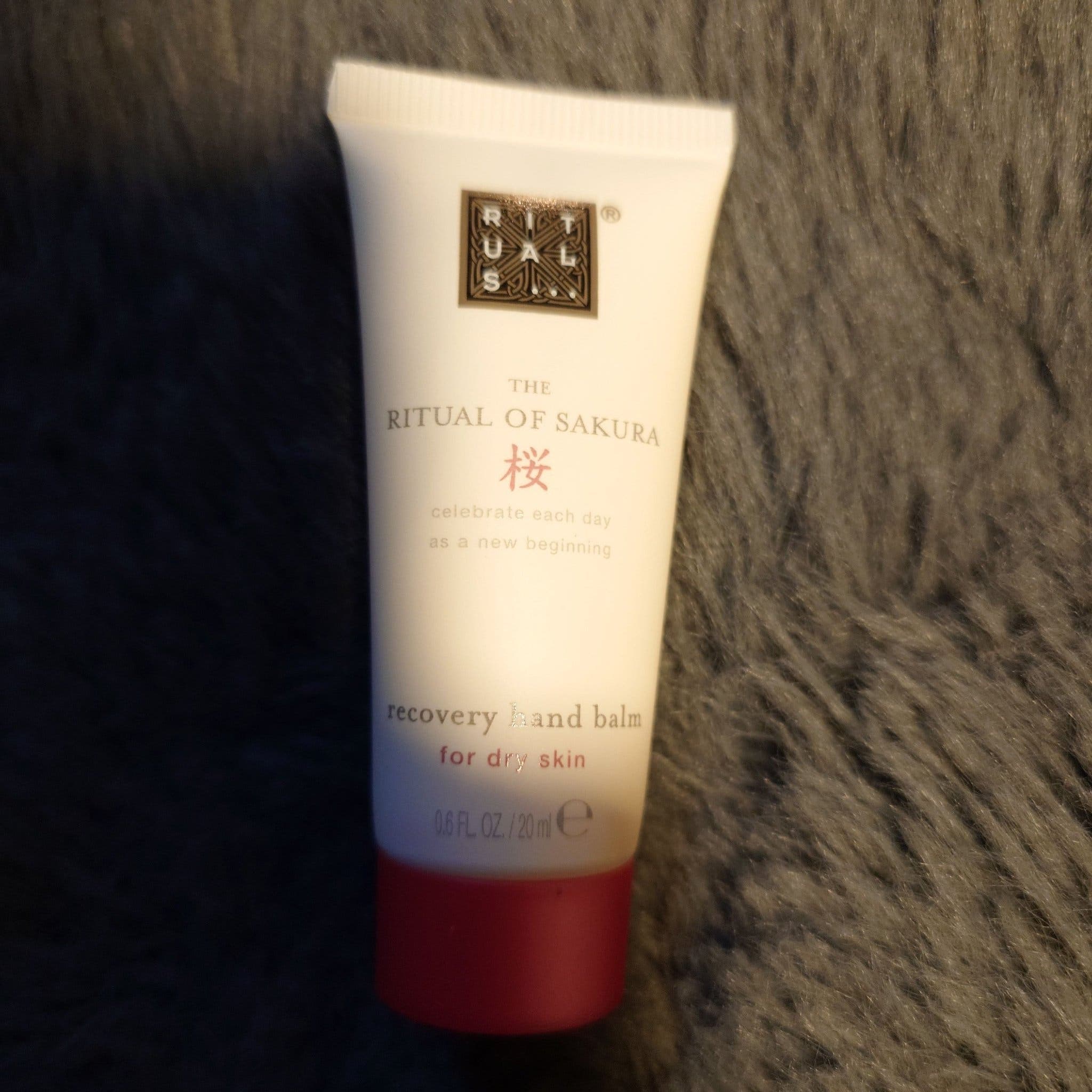 Rituals The Ritual of Sakura Recovery Hand Balm | Köp på Tradera ...