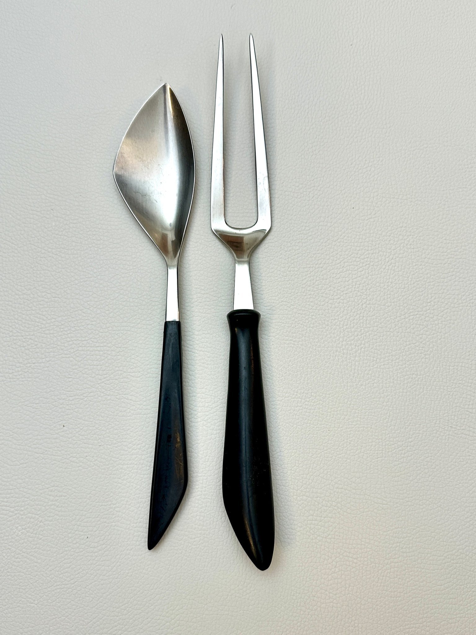 NILSJOHAN; ”SINGOALLA” samt ”SITTING BULL”. Upp.. | Köp på Tradera ...