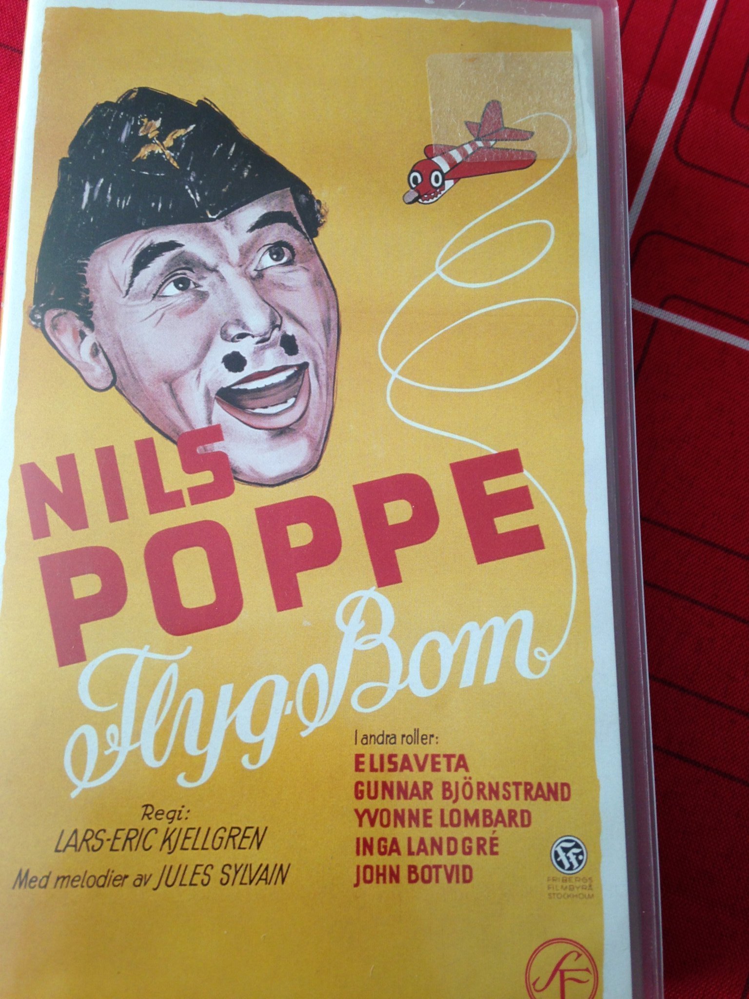 Nils Poppe, /Flyg Bom, Fint videoband i bra ski.. (417688035) ᐈ Köp på ...