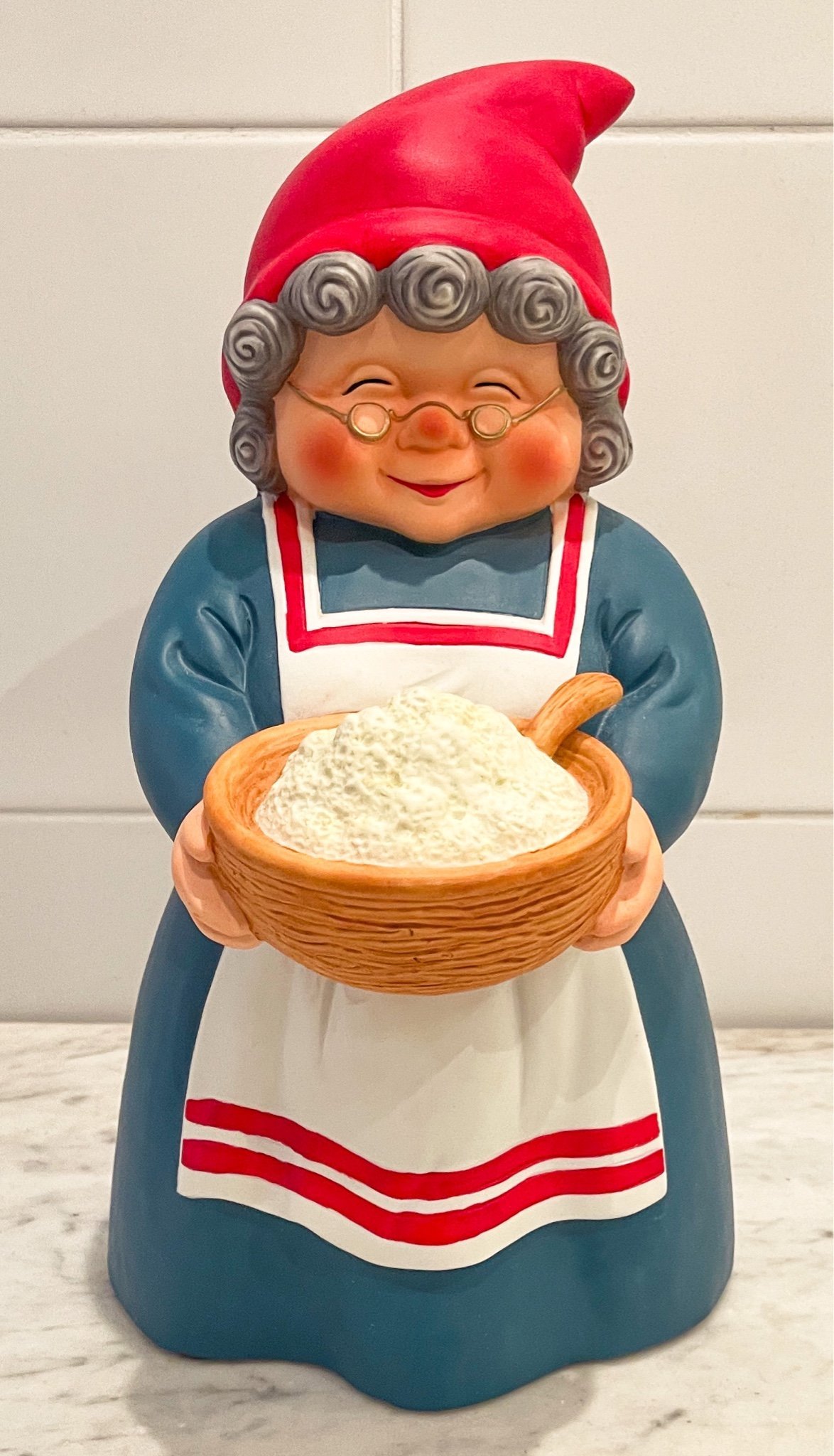 Se produkter som liknar STOR TOMTEMOR TOMTE LAMPA MED.. på Tradera ...