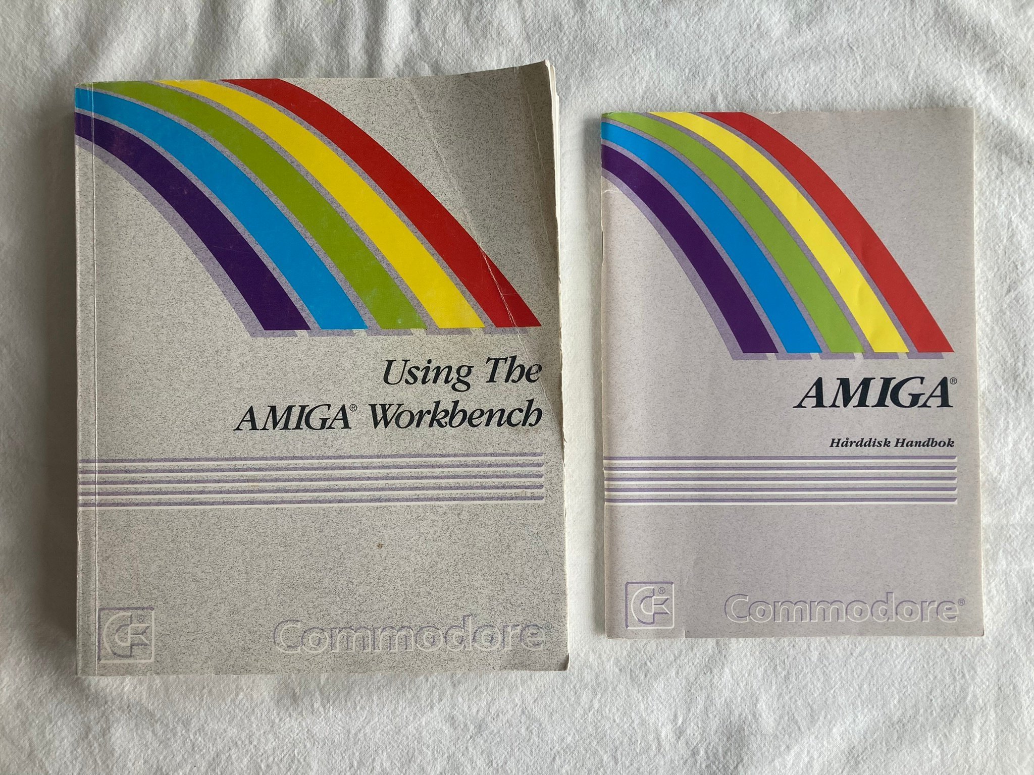 Se produkter som liknar Amiga Workbench & Hårddiskman.. på Tradera ...