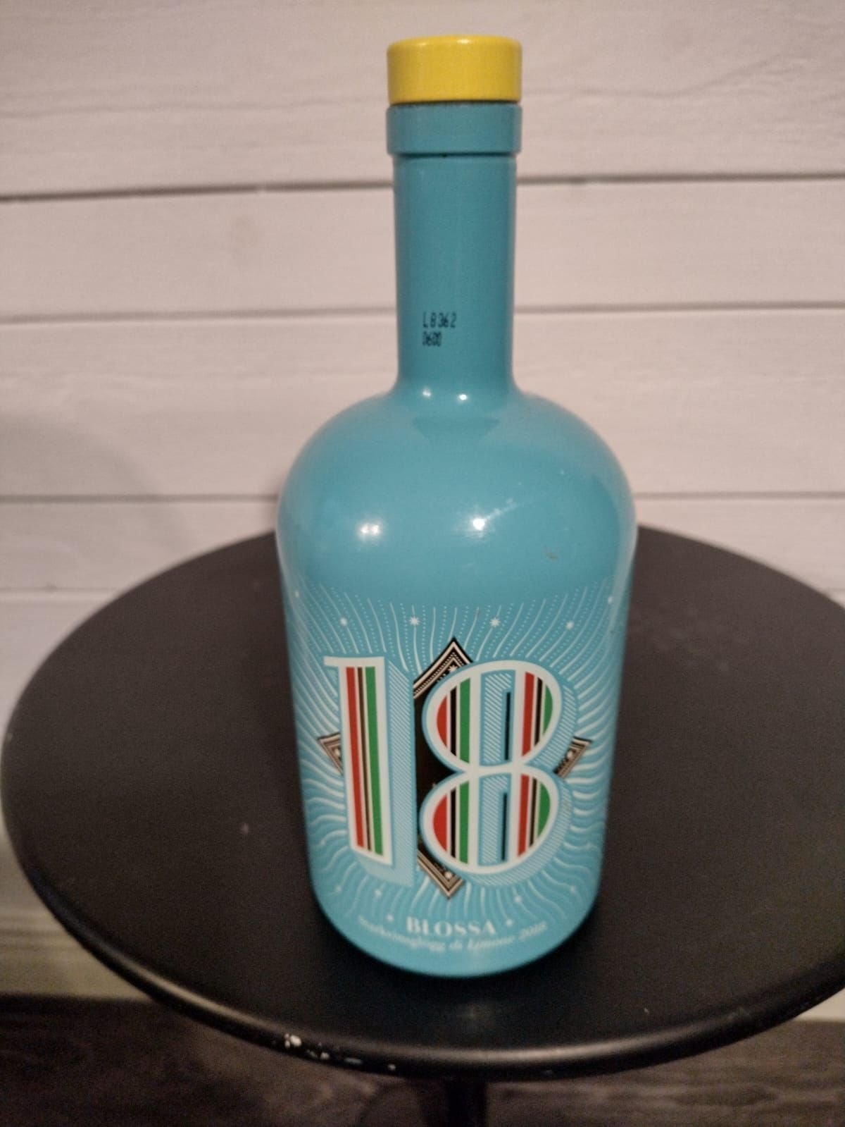 Blossa 18 Starkvinsglögg de Limone | Köp på Tradera (733232371)