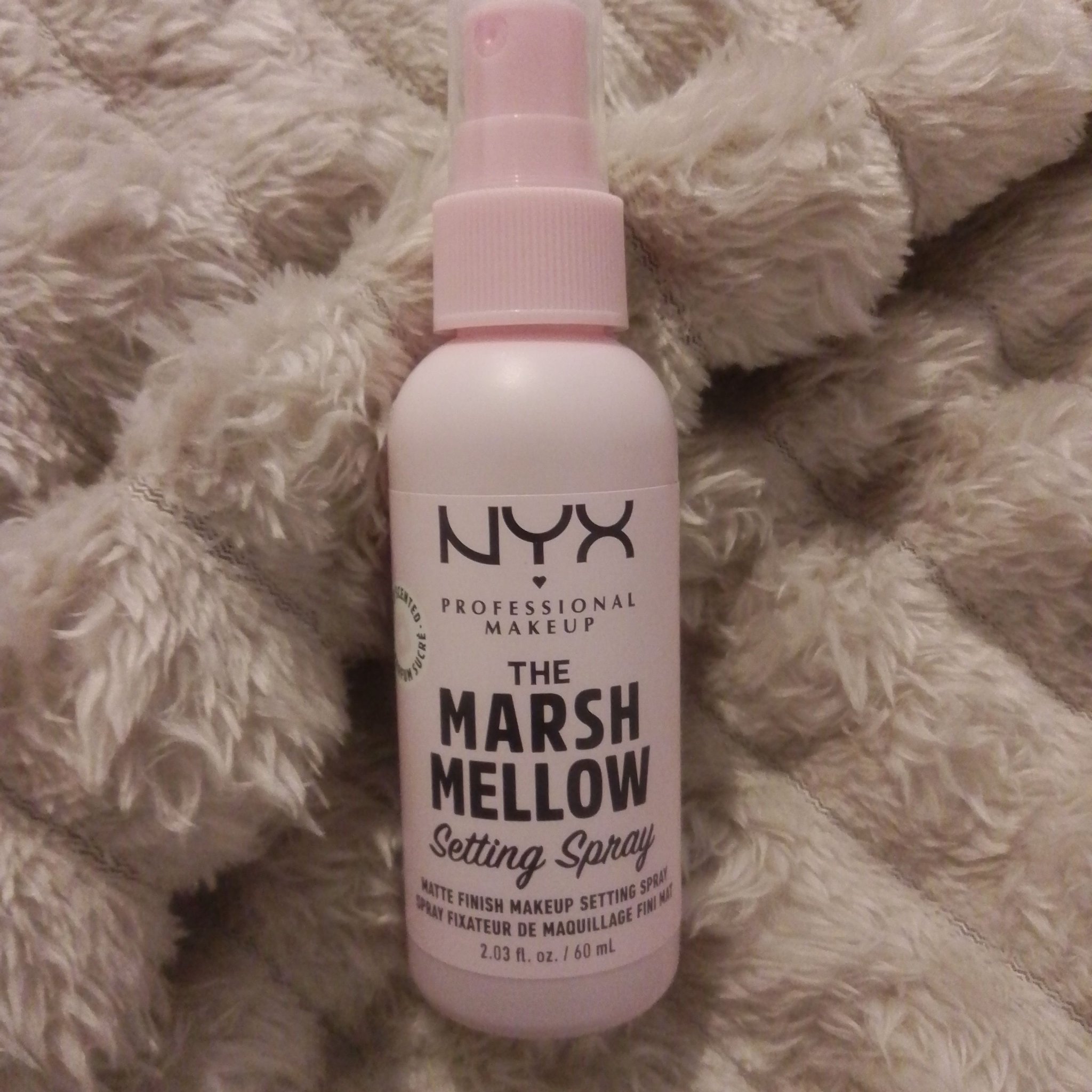 NYX Professional Makeup The Marsh Mellow Settin.. | Köp på Tradera ...