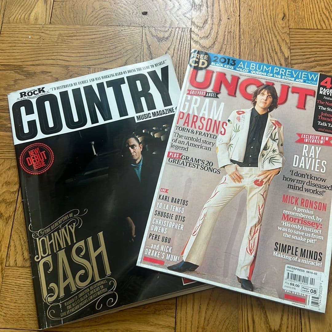 Se produkter som liknar Rock Country Music Magazine D.. på Tradera ...