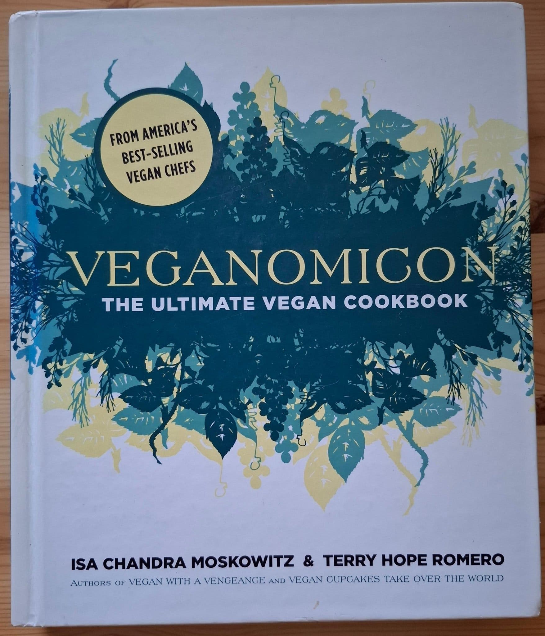 Veganomicon: The Ultimate Vegan Cookbook av Isa.. | Köp på Tradera ...