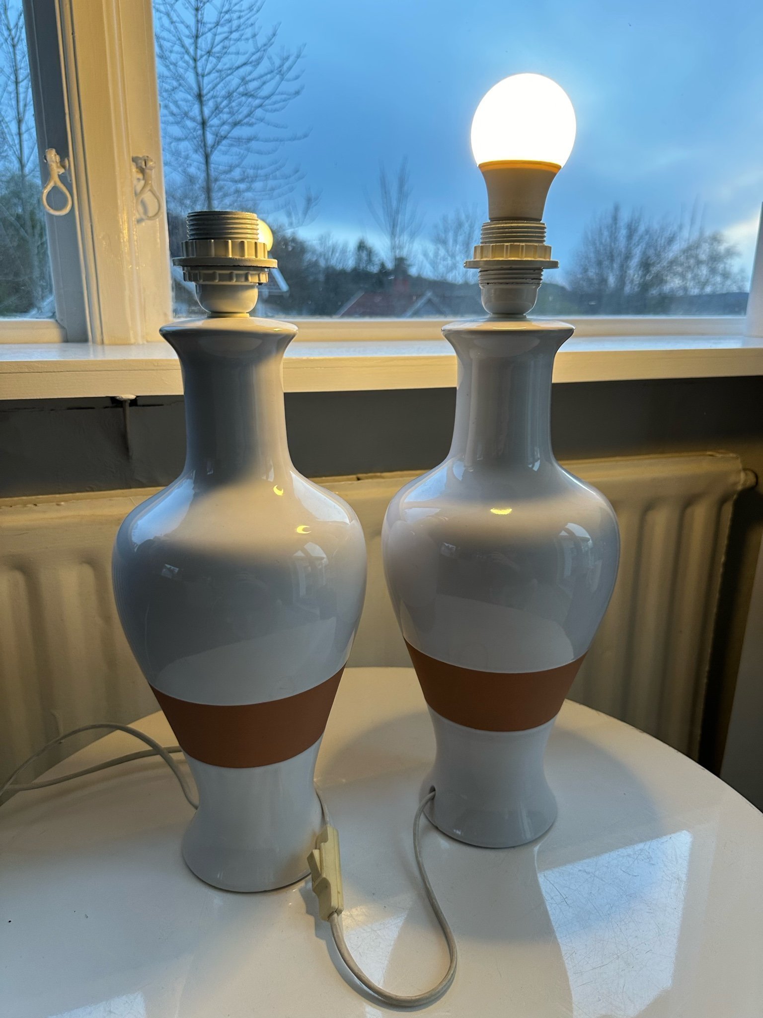 Se produkter som liknar Keramik lampor på Tradera (633251058)