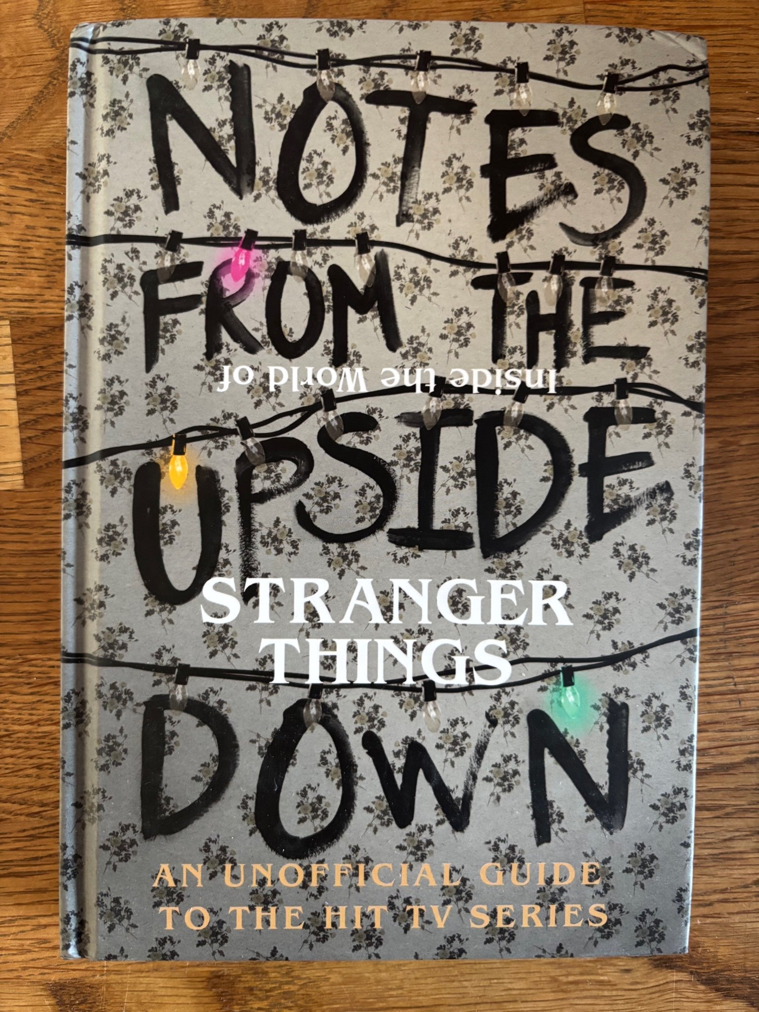 Notes From the Upside Down: Stranger Things - E.. | Köp på Tradera ...