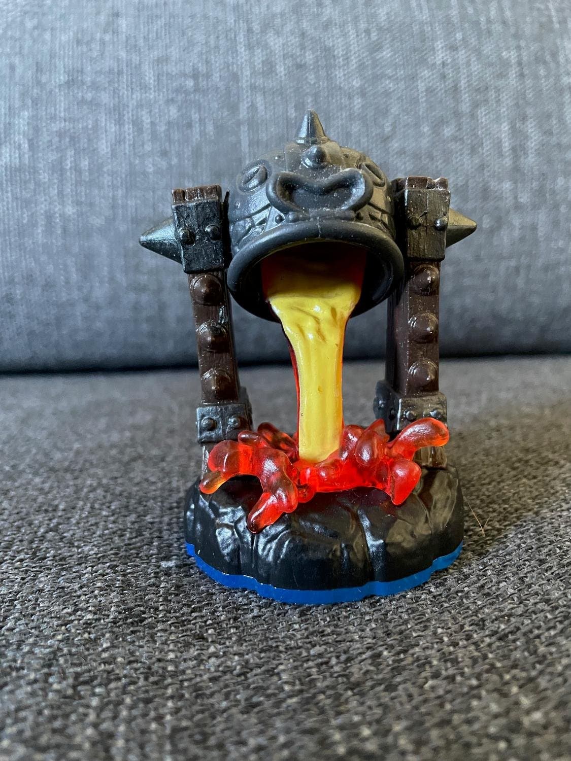Se produkter som liknar Fiery Forge Skylanders Swap F.. på Tradera ...