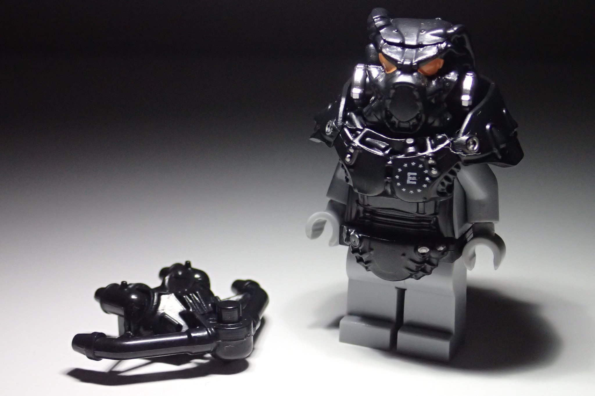 TV Toys Fallout minifigurtillbehör - Enclave X-.. | Köp på Tradera ...