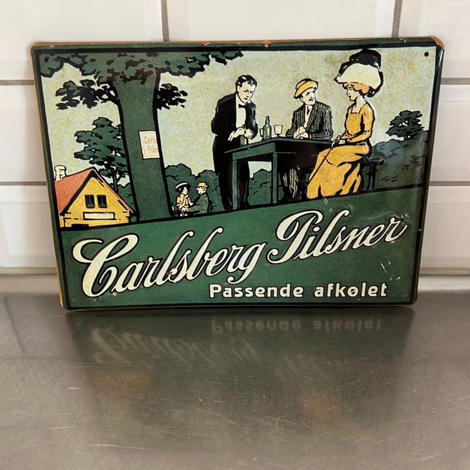 Carlsberg Pub skylt från 80-talet i plåt | Köp på Tradera (645786577)