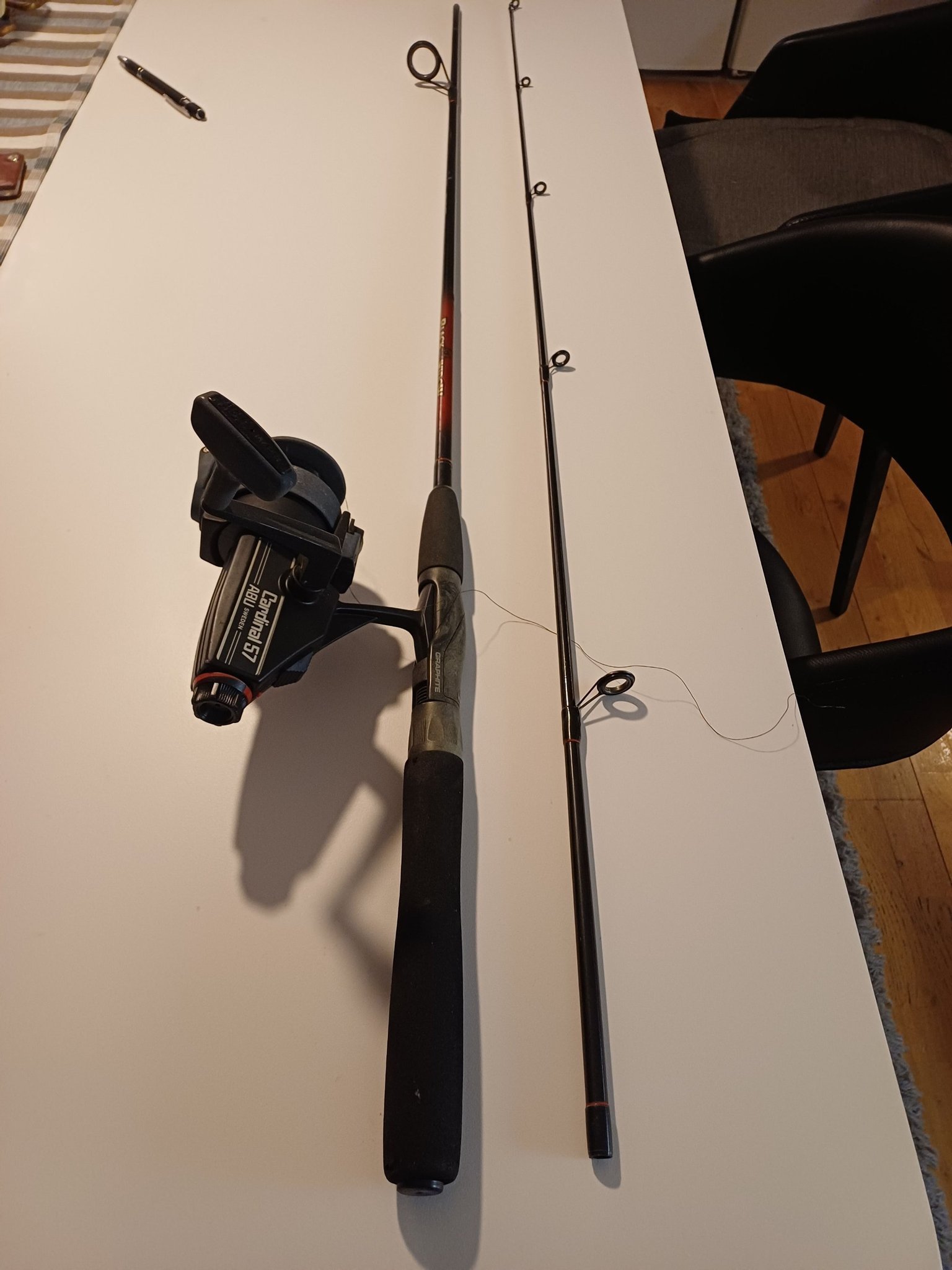 Fiskespö med rulle - ABU Cardinal 57 och Black .. | Köp på Tradera ...