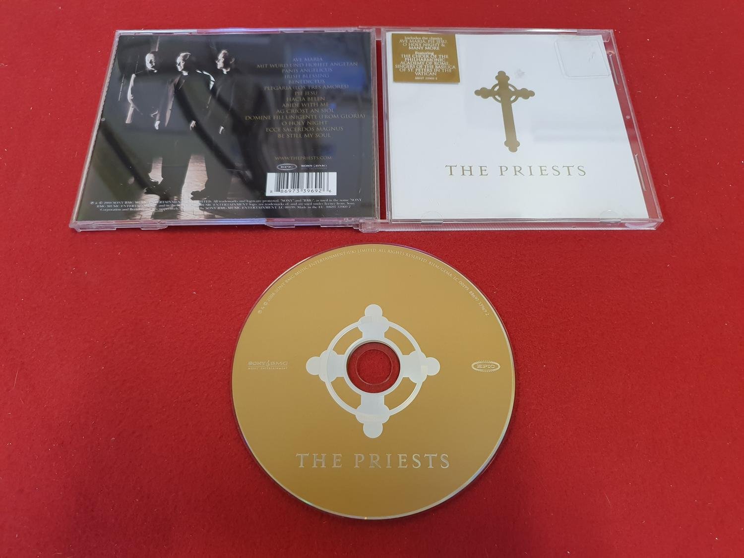 THE PRIESTS - THE PRIESTS till CD | Köp från game-world på Tradera ...