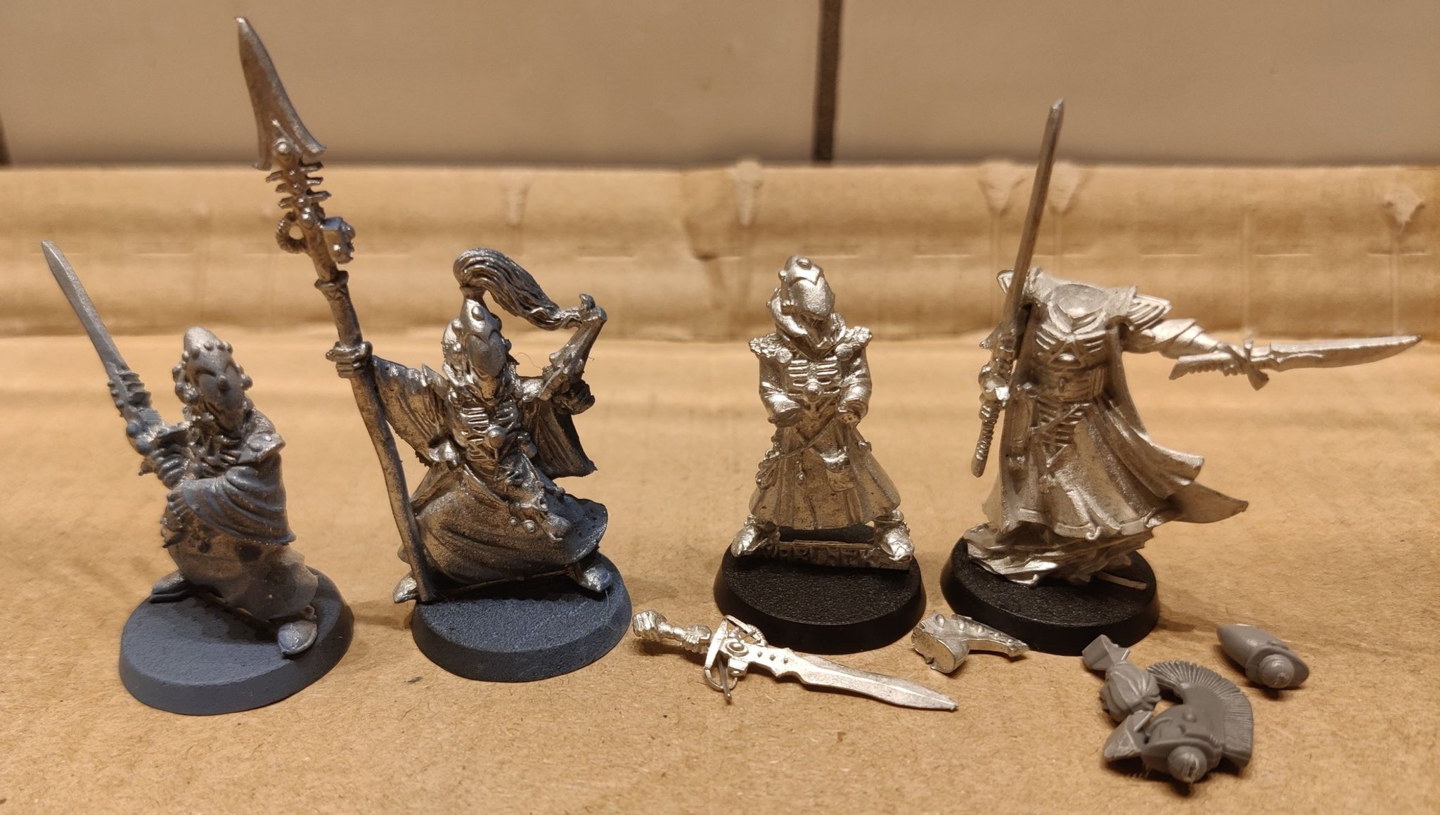 WH40K: Inkomplett Eldar Seer Council | Köp på Tradera (635411988)