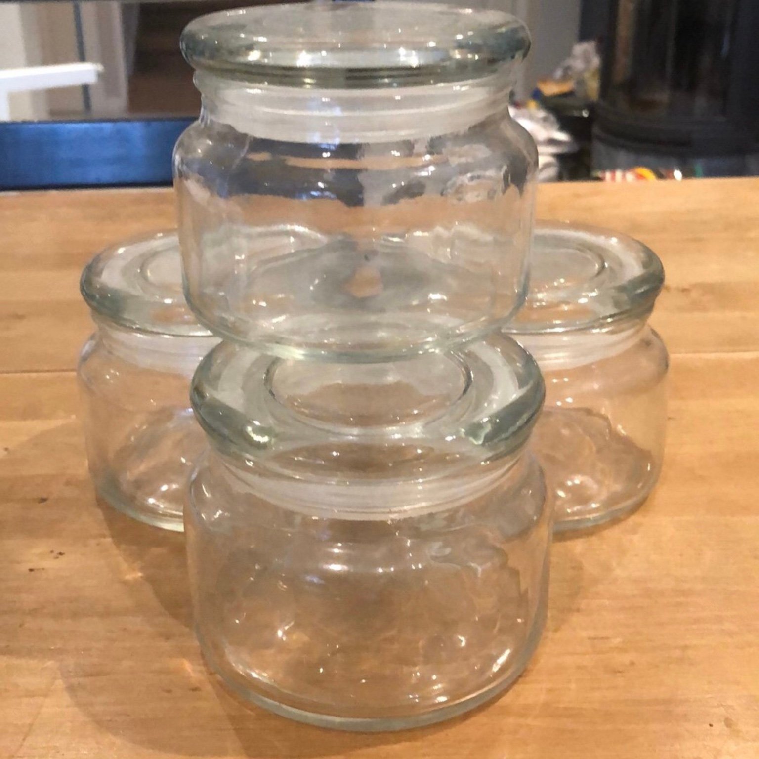 Se produkter som liknar Glasburkar med lock på Tradera (691211337)