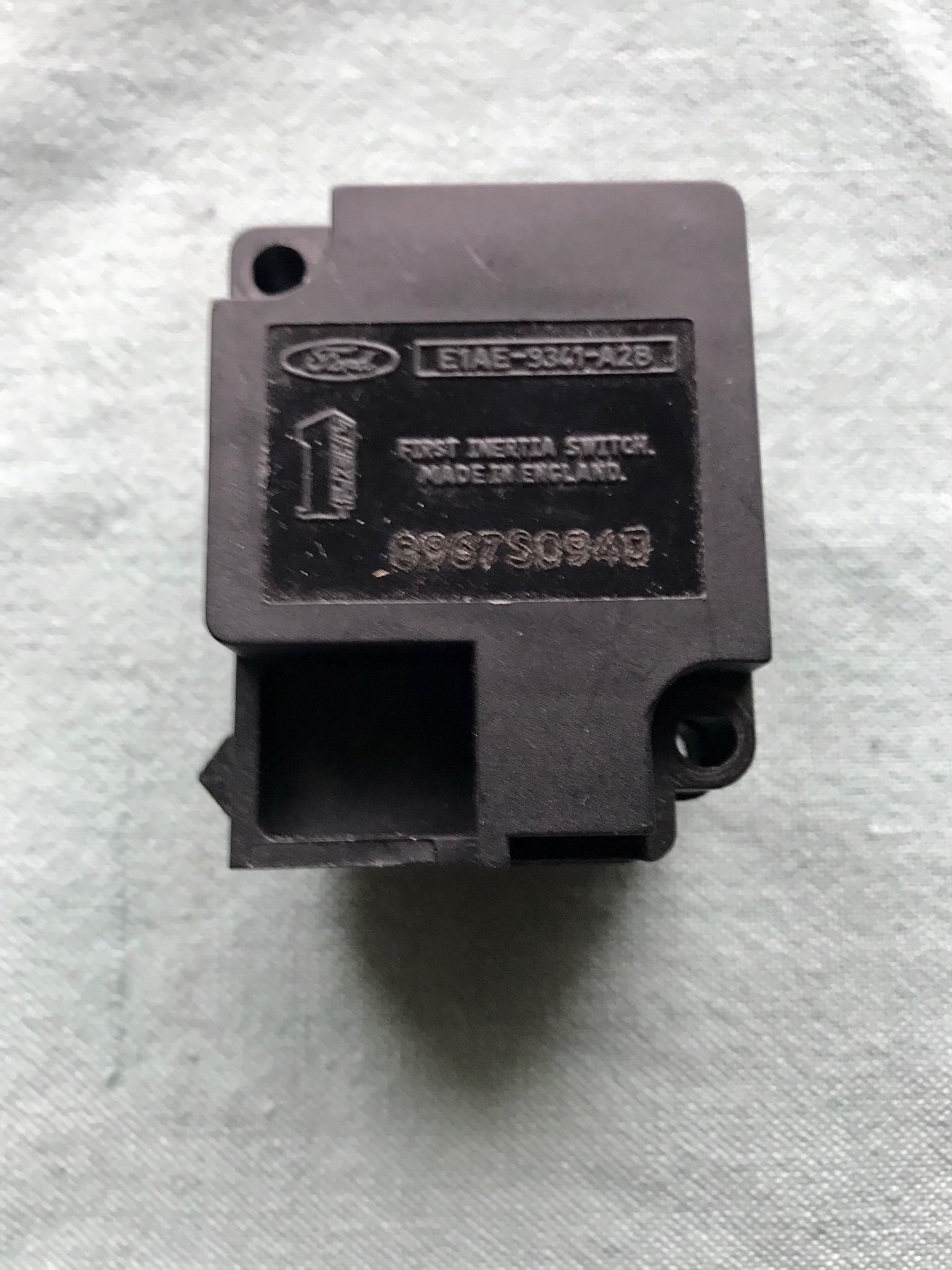 Ford Fuel Cut-off ventil, Inertia Switch E1AE-9.. | Köp på Tradera ...