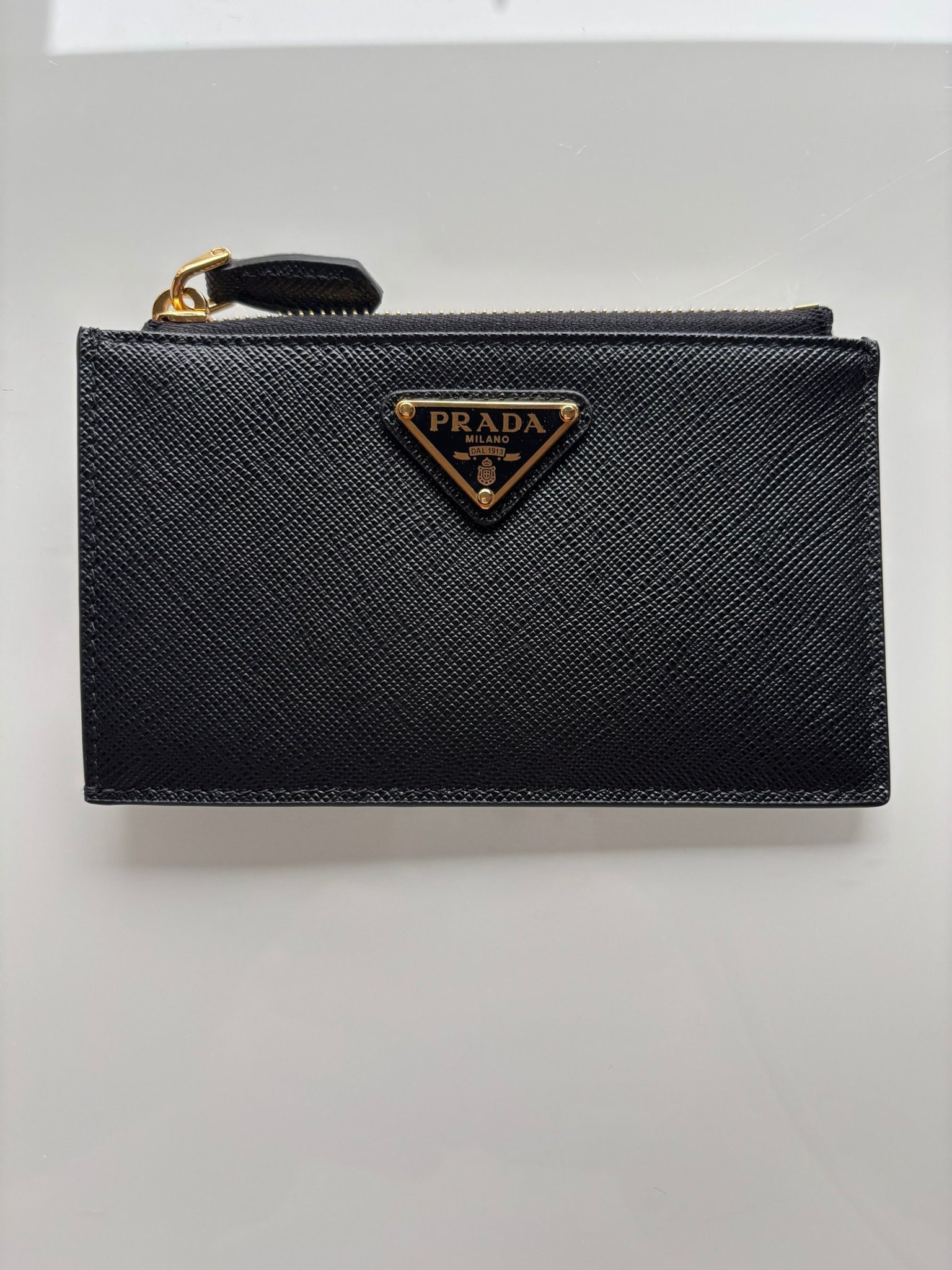 Prada card holder svart | Köp på Tradera (735153936)