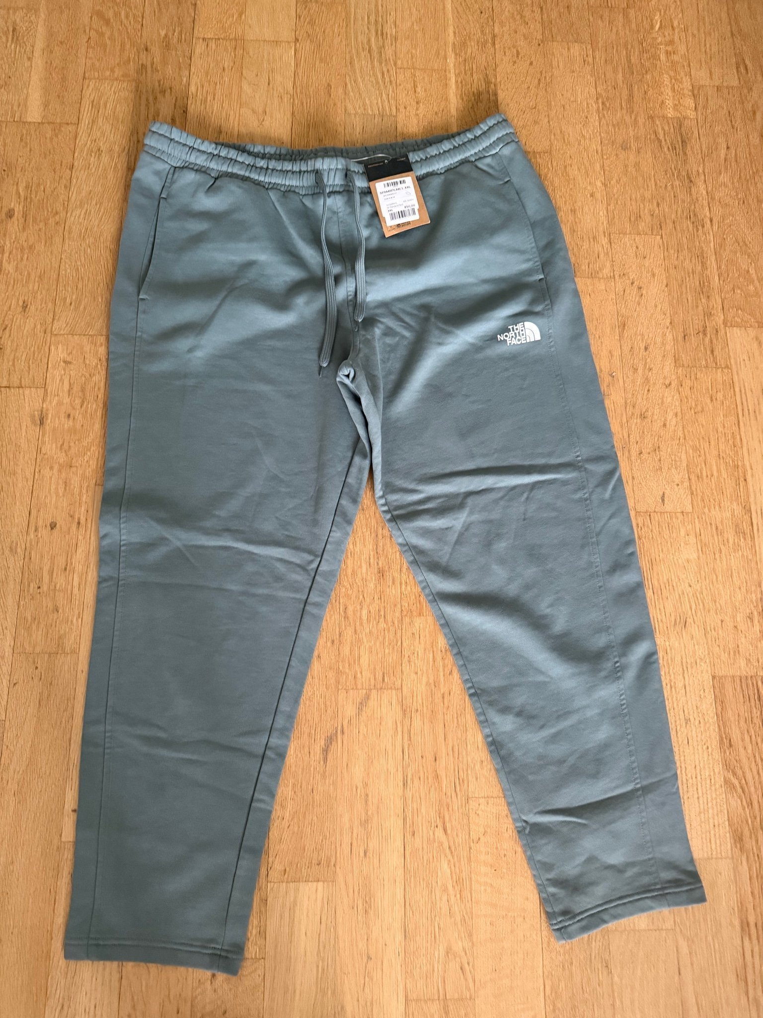 The North Face grågröna mjukbyxor storlek XXL/TTG | Köp på Tradera ...