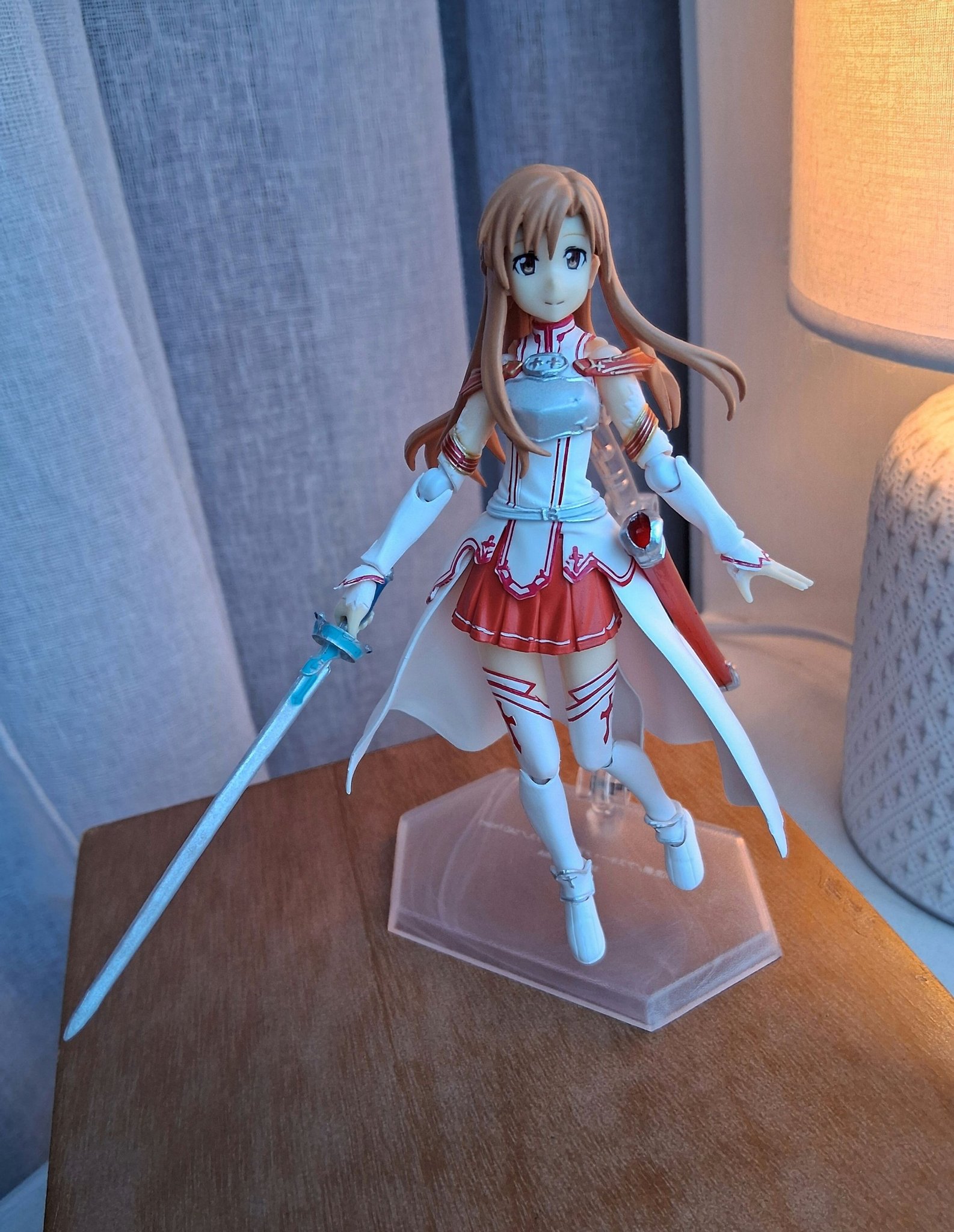 Se produkter som liknar Anime Figma Asuna Action Figu.. på Tradera ...