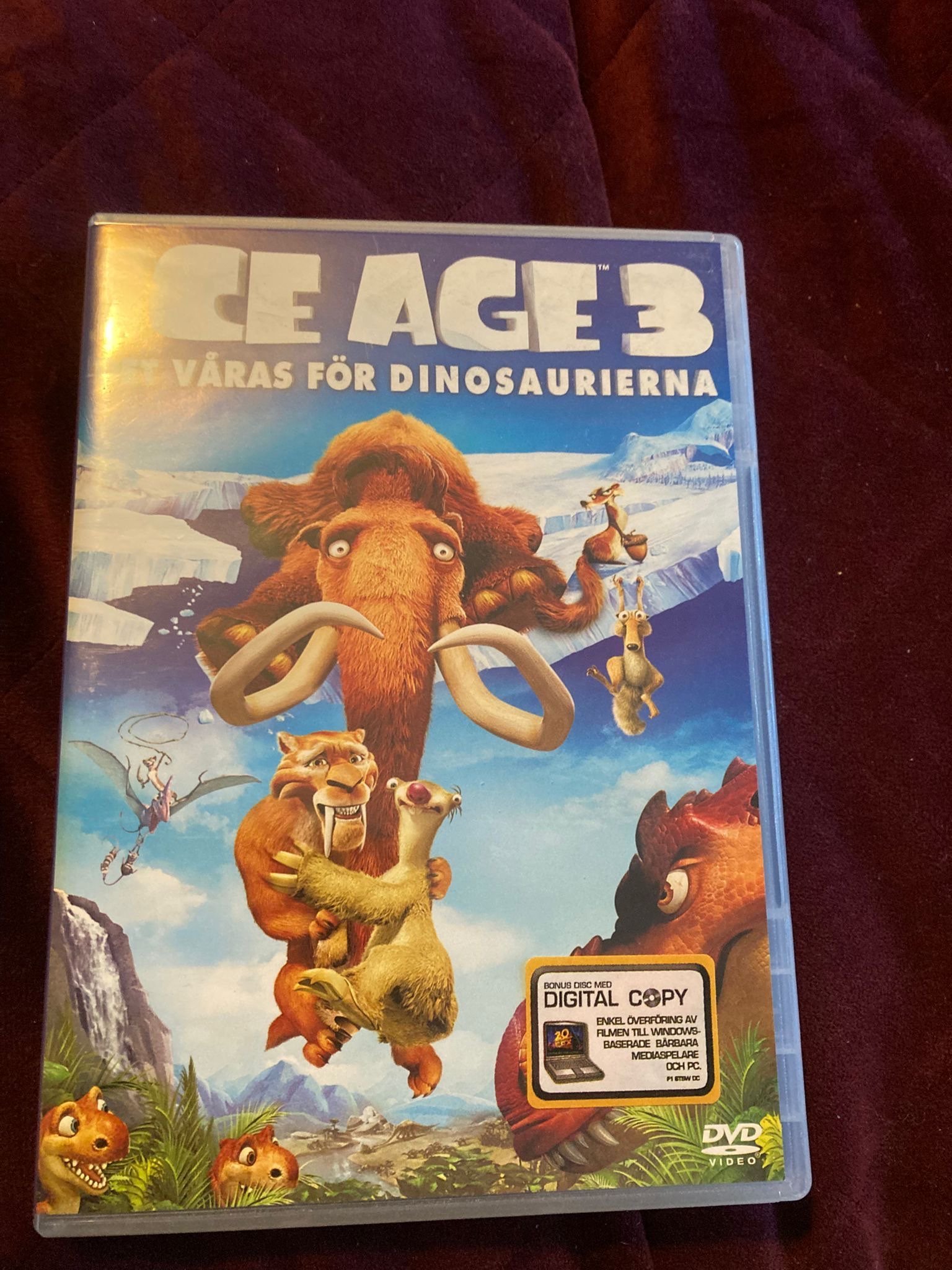 Ice Age 3: Våras för dinosaurierna - DVD | Köp på Tradera (713385014)