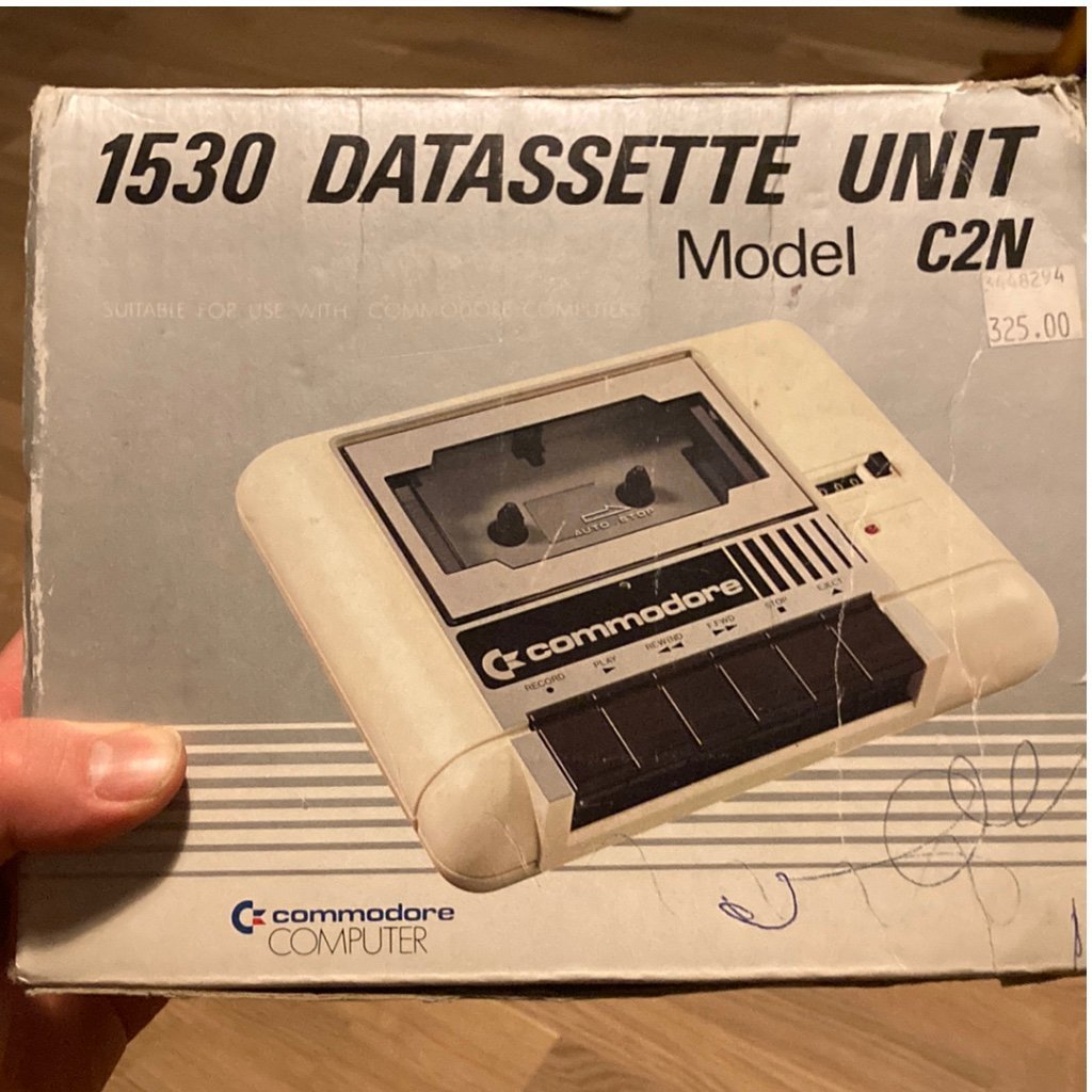 Commodore 64 1530 datassette Unit | Köp på Tradera (626357691)