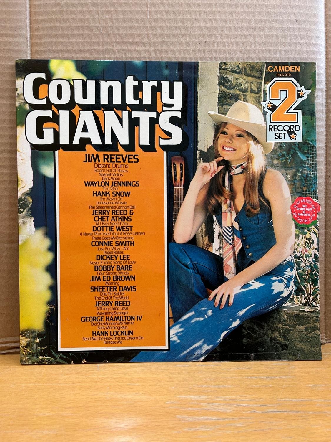 Country Giants. 2xLP Hank Locklin Jerry Reed Co.. | Köp på Tradera ...